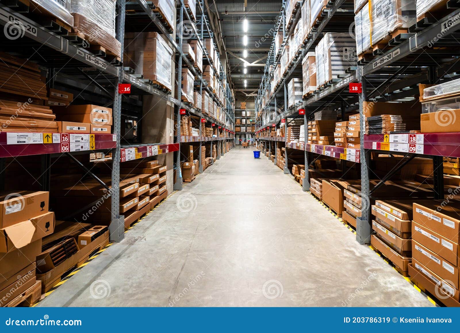 Large Warehouse Interior with Rows of Shelves and Carts in IKEA ...