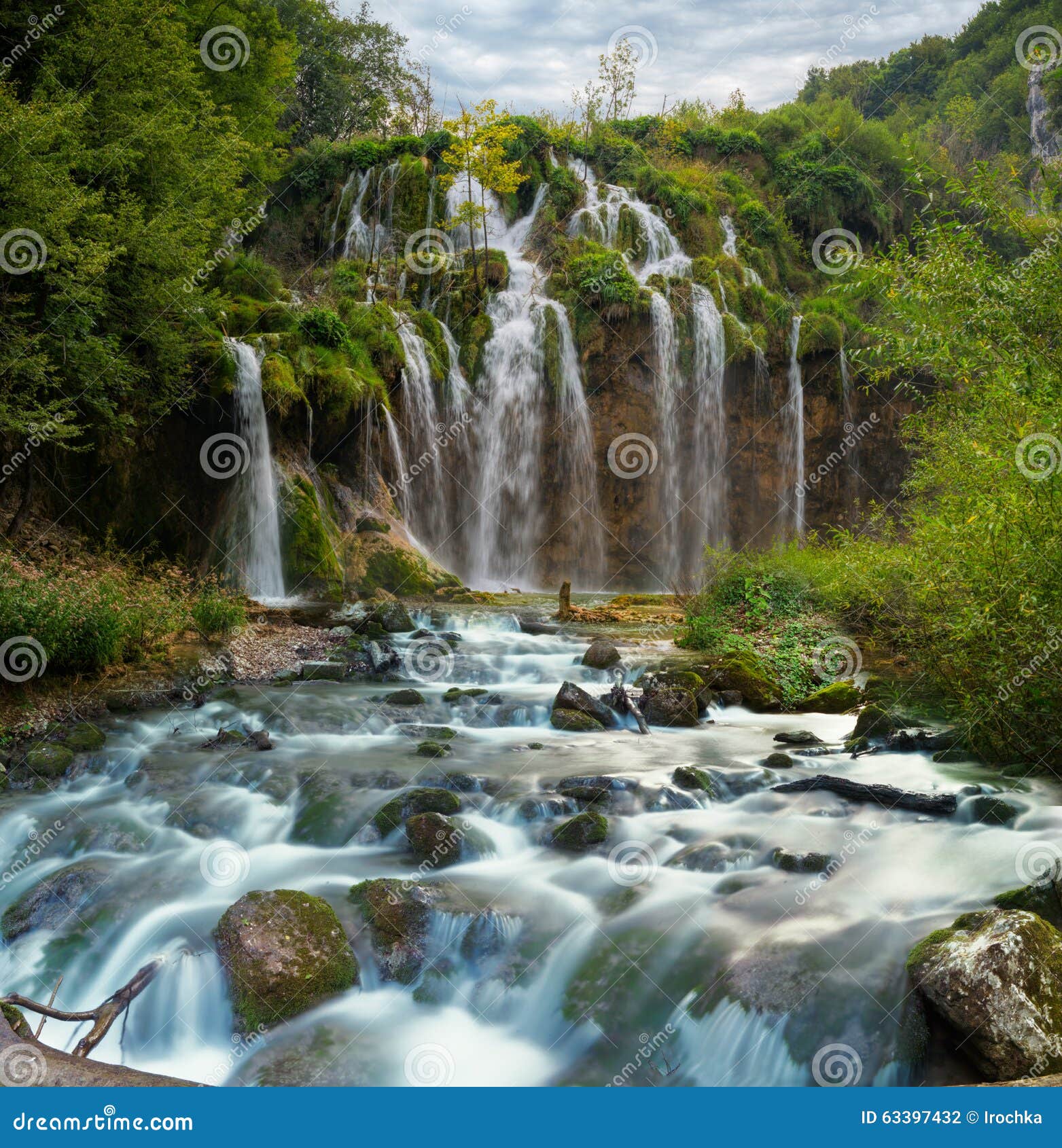 Large Waterfall at Plitvice Lakes. Stock Photo - Image of park, pond ...