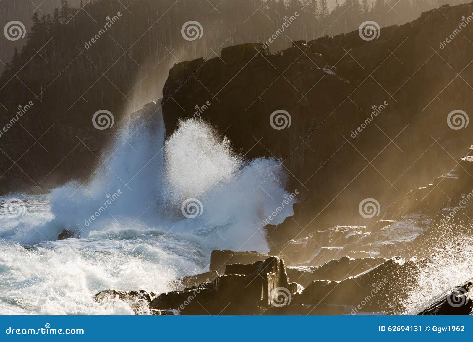 Large Waves Crashing on Shoreline Stock Image - Image of seascape ...