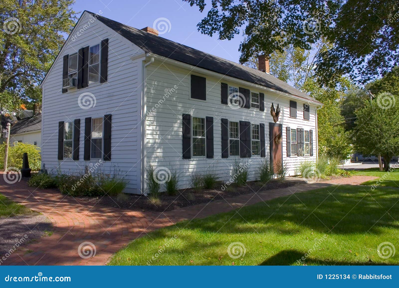 Large White Colonial Home stock photo. Image of architecture - 1225134
