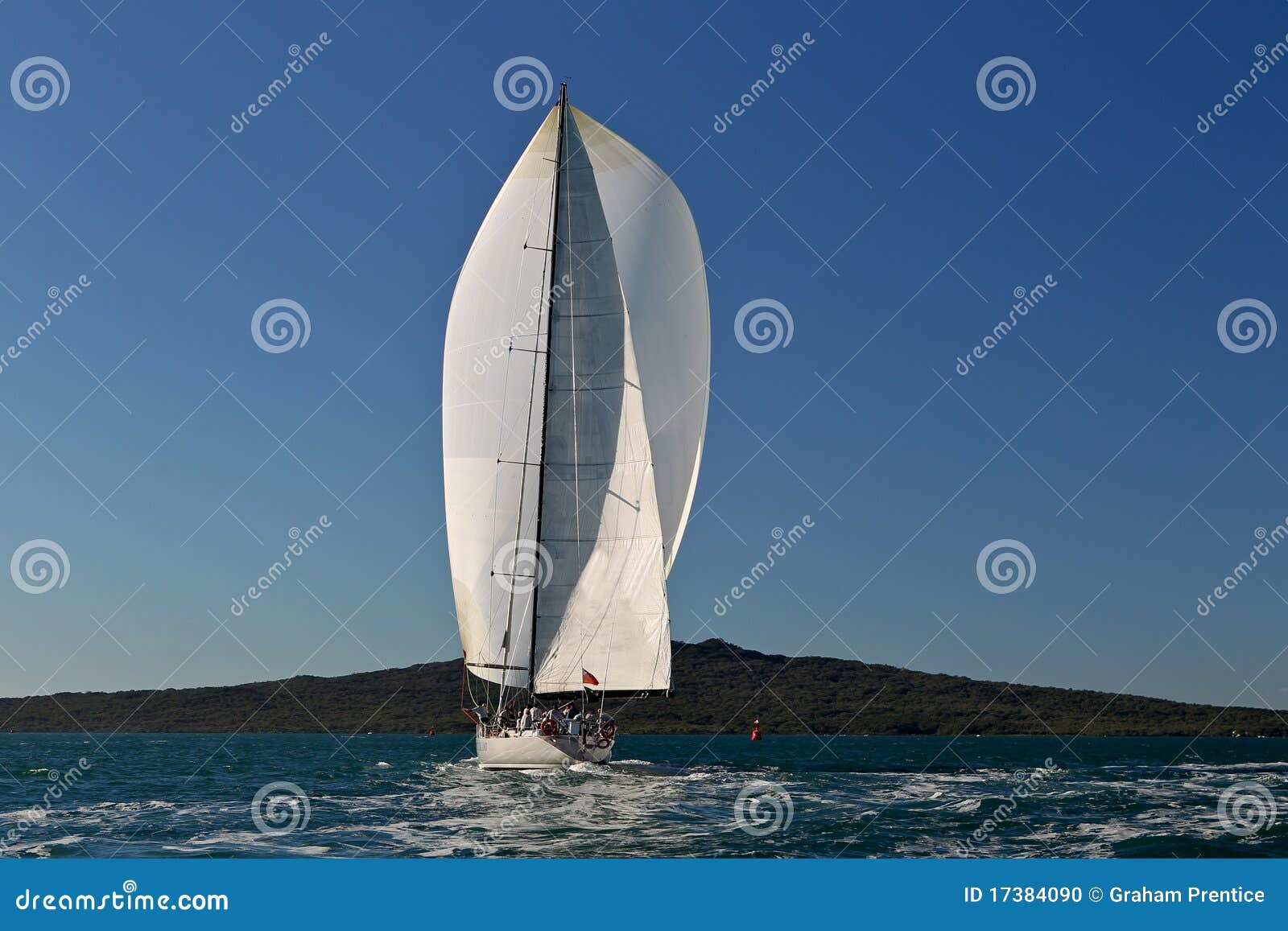 Large Yacht Under Full Sail Stock Photo - Image of crew, ocean: 17384090