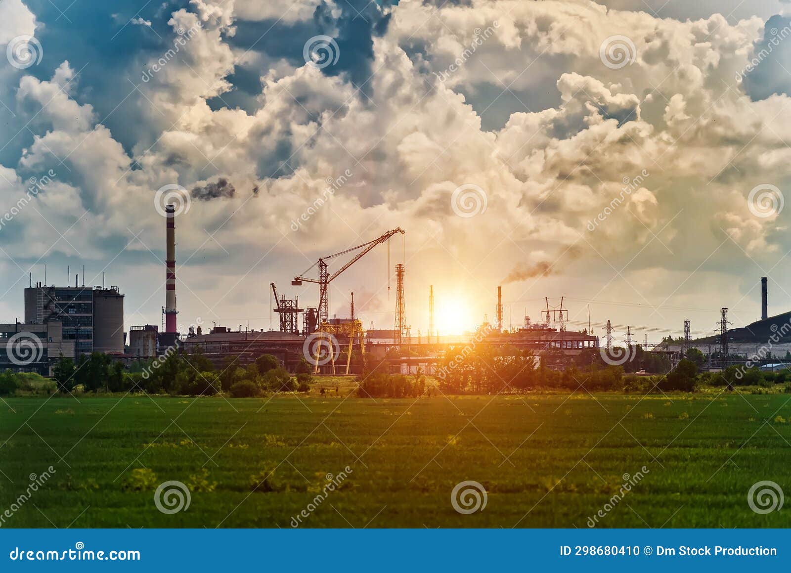 Largest Oil Shale Processing Company Stock Photo - Image of power ...
