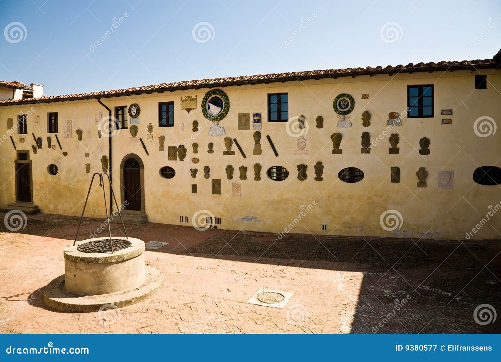 Lari castle, Italy stock image. Image of courtyard, italian - 9380577