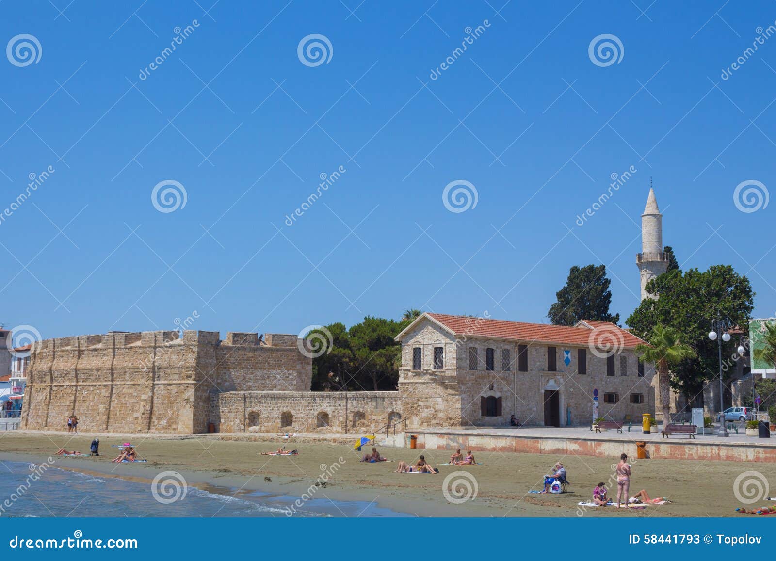 Larnaca Fort editorial stock photo. Image of summer, touristic - 58441793