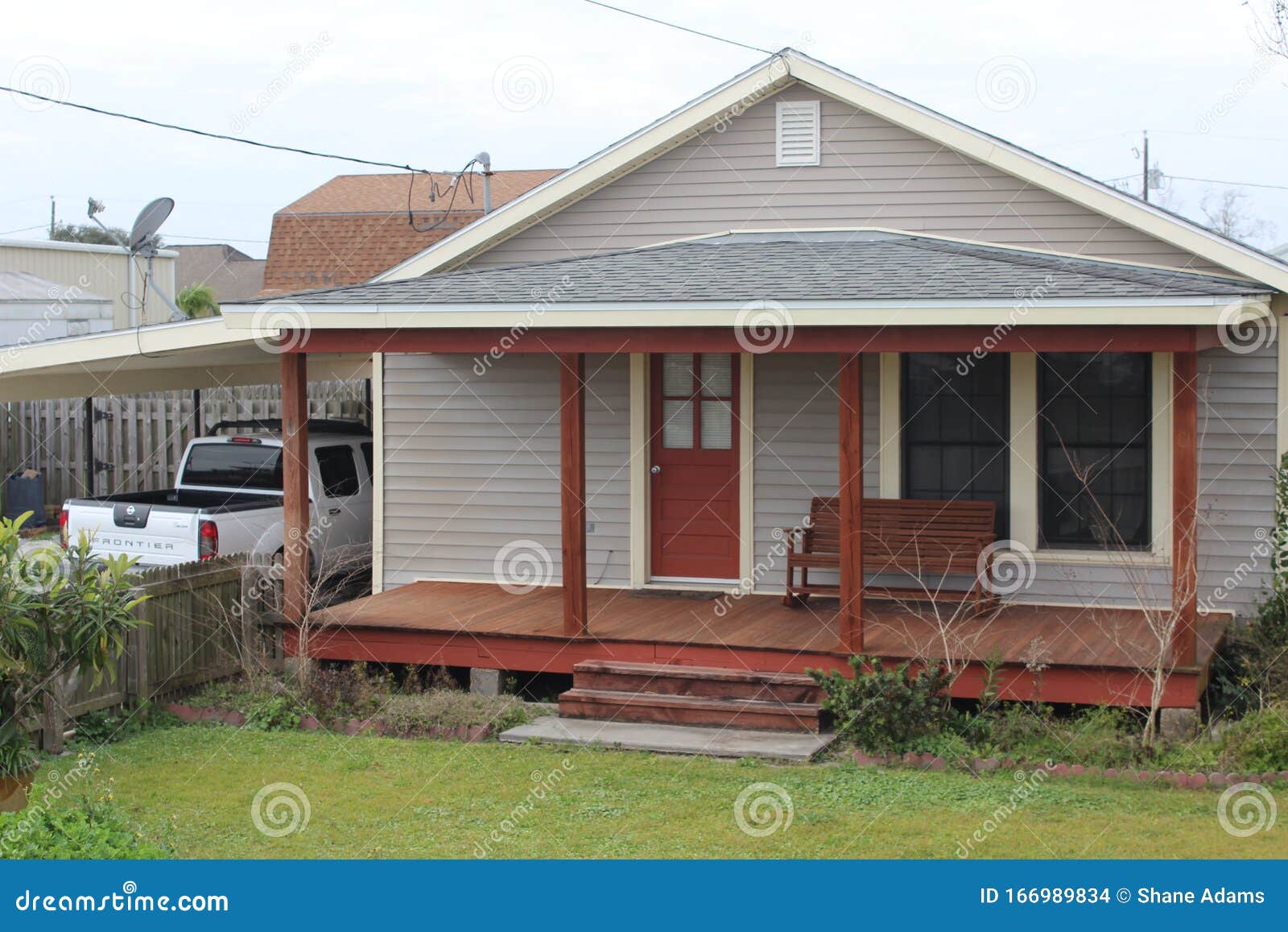 Larose, Louisiana House editorial stock image. Image of larose - 166989834