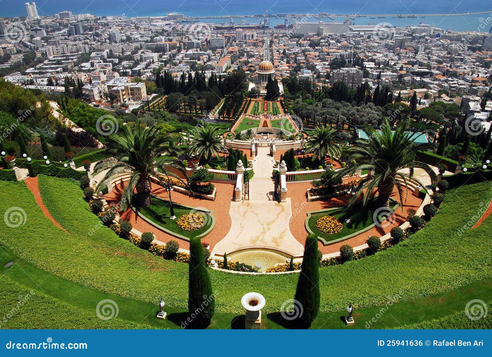 Las Capillas De Bahai En Haifa Foto de archivo - Imagen de santuario ...
