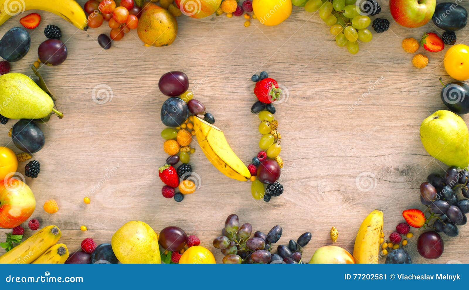 Las Frutas Hicieron La Letra N Imagen de archivo - Imagen de fresco ...