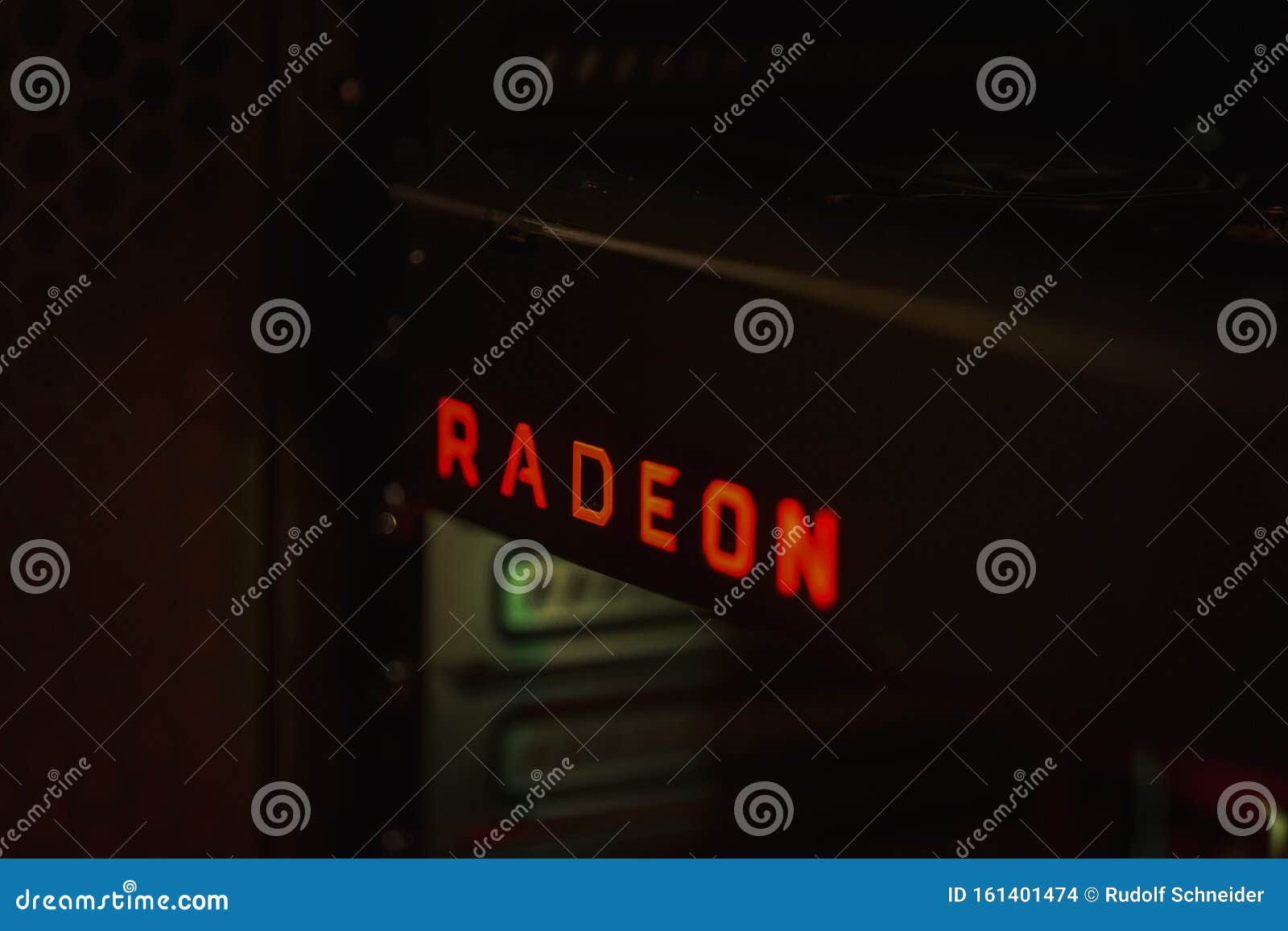 Las Luces GPU De AMD Radeon En Rojo Imagen de archivo editorial ...