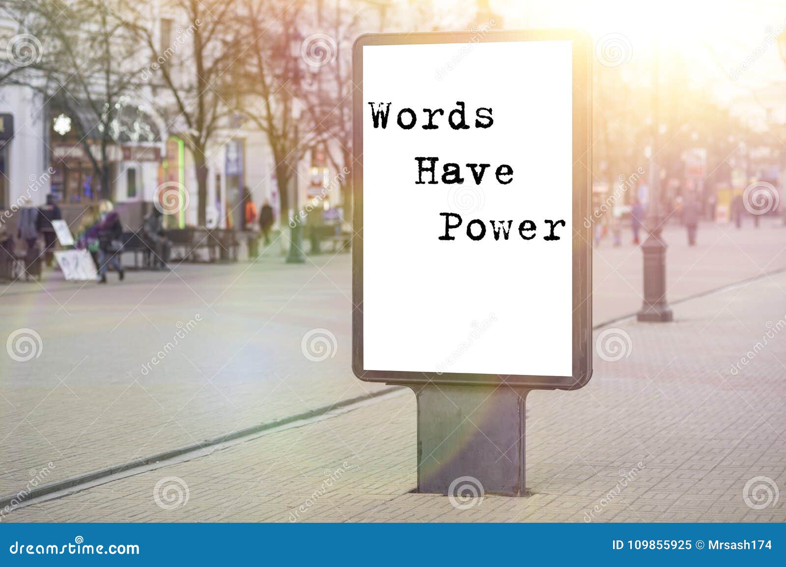 Las Palabras Tienen Poder - Palabras, Frase Imagen de archivo - Imagen ...