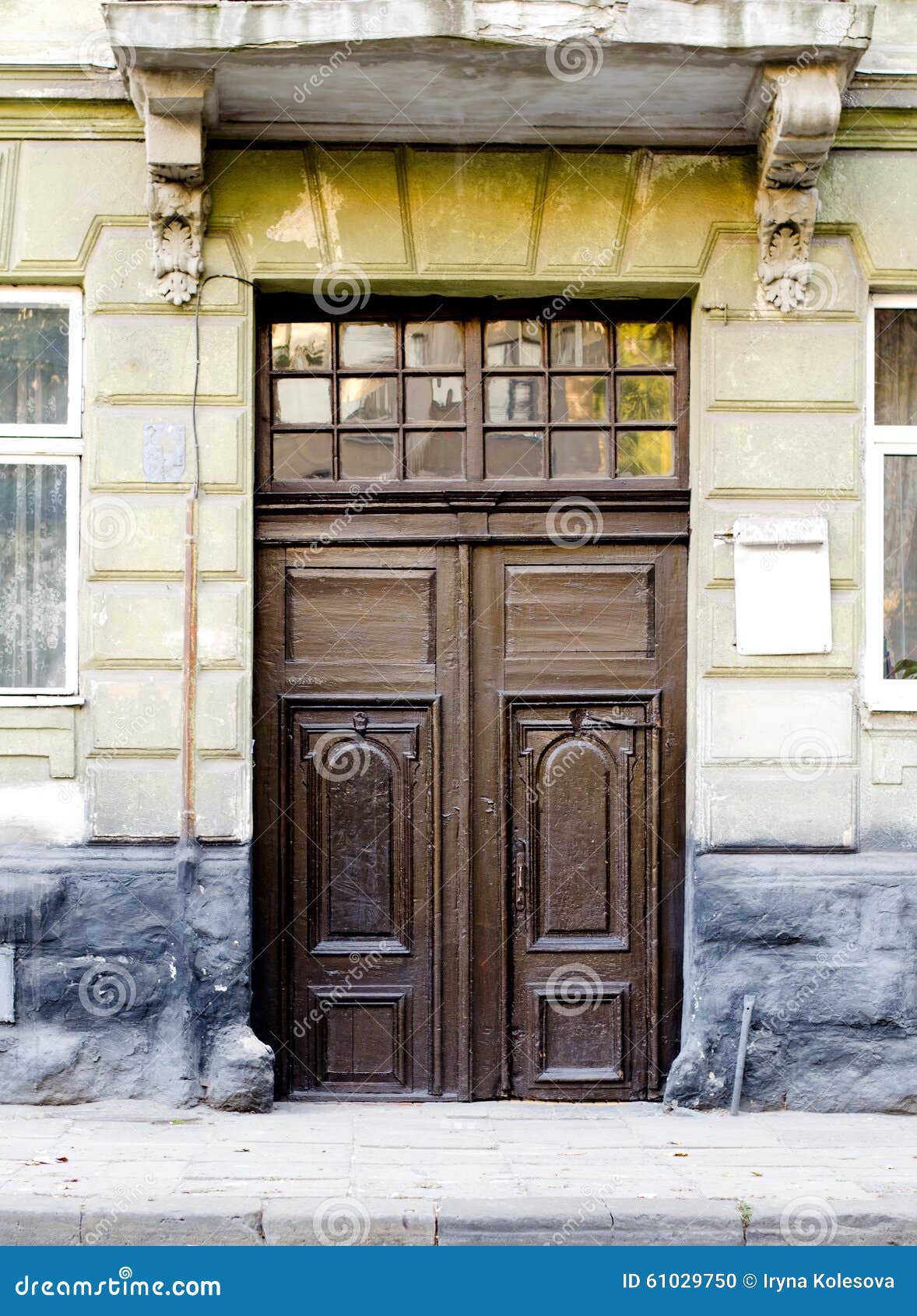 Las Puertas De Madera Del Viejo Vintage Foto De Archivo Imagen De