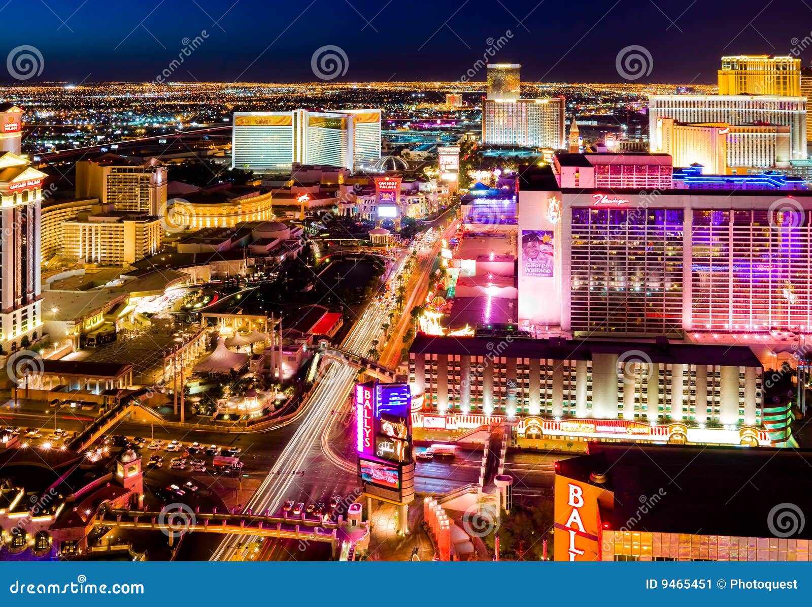 Las Vegas at night editorial photo. Image of gambling - 9465451