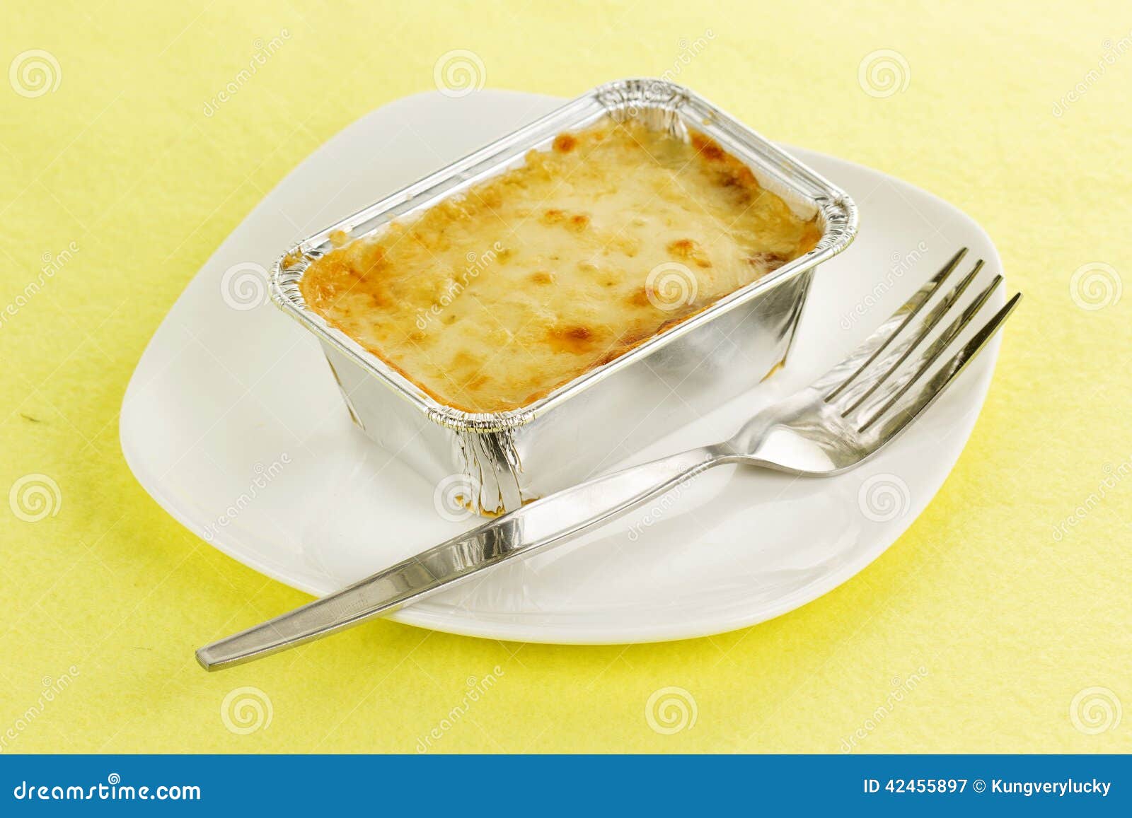 Lasagna in foil box stock image. Image of beef, loss - 42455897