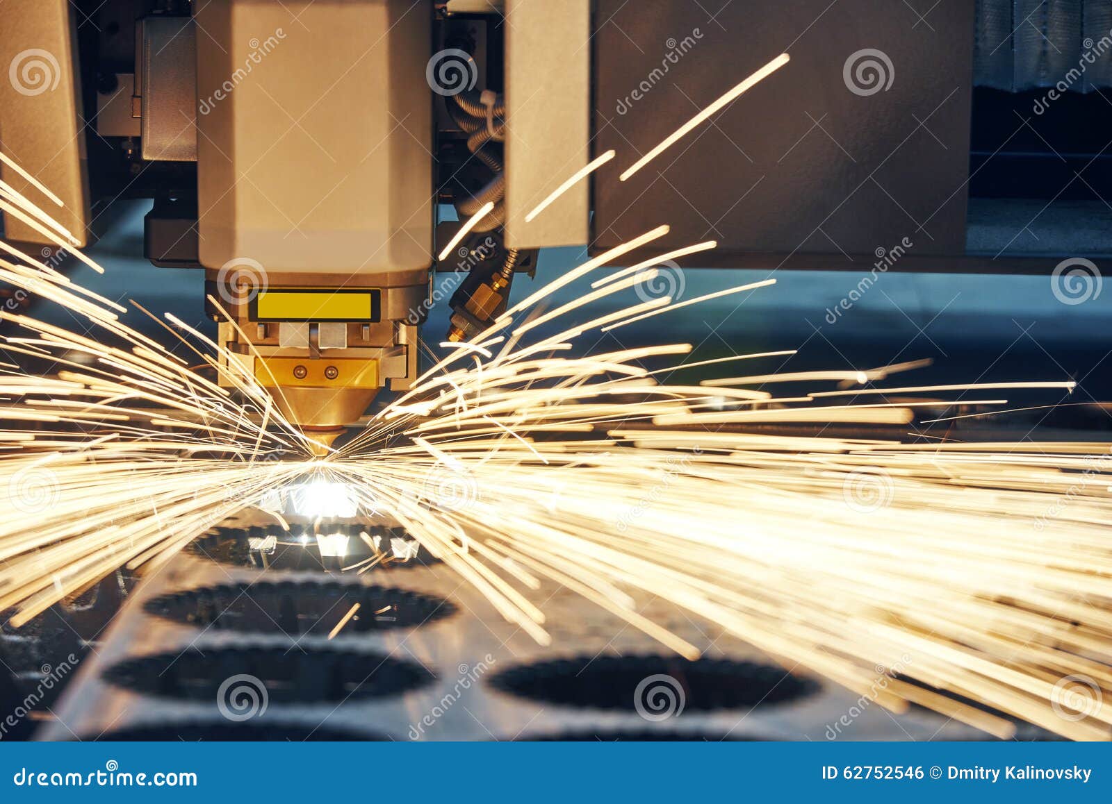 Laser Cutting Technology of Flat Sheet Metal Steel Material Proc Stock ...