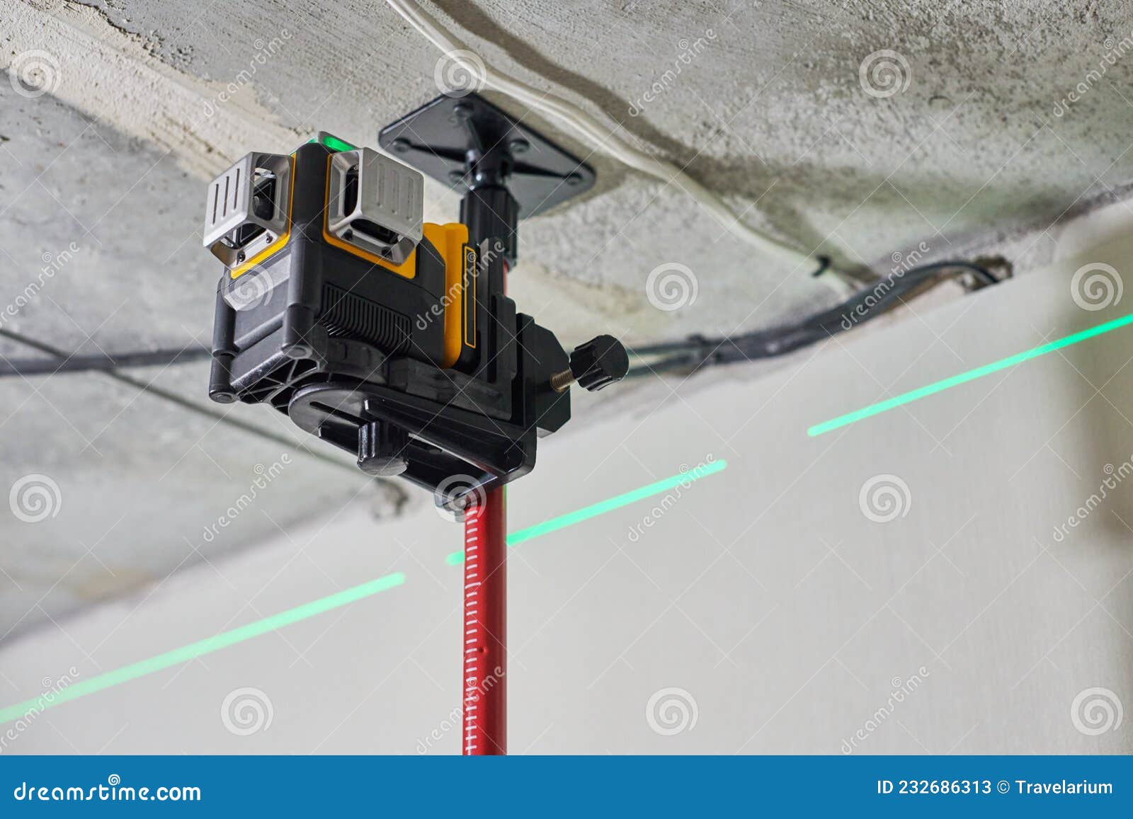 Laser Level Measuring Tool with Visible Green Laser Beam on Wall for ...