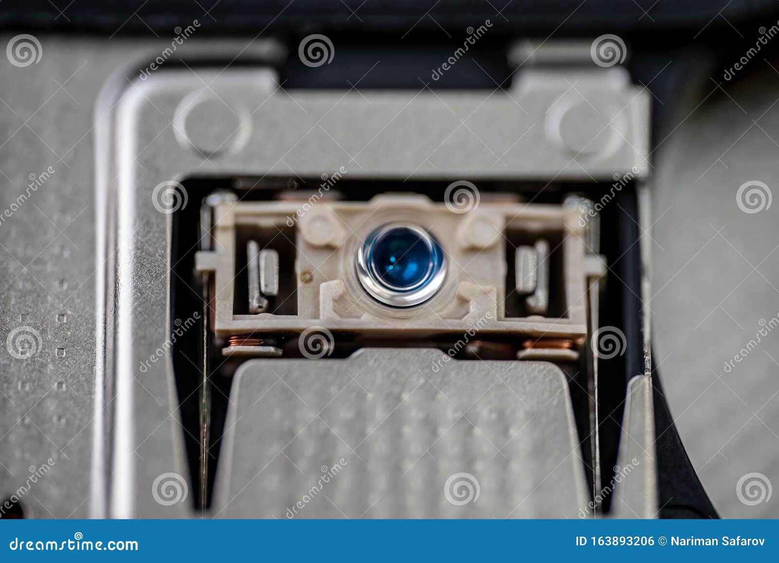 Laser Reader, DVD-RW Sensor Stock Photo - Image of color, downloading ...