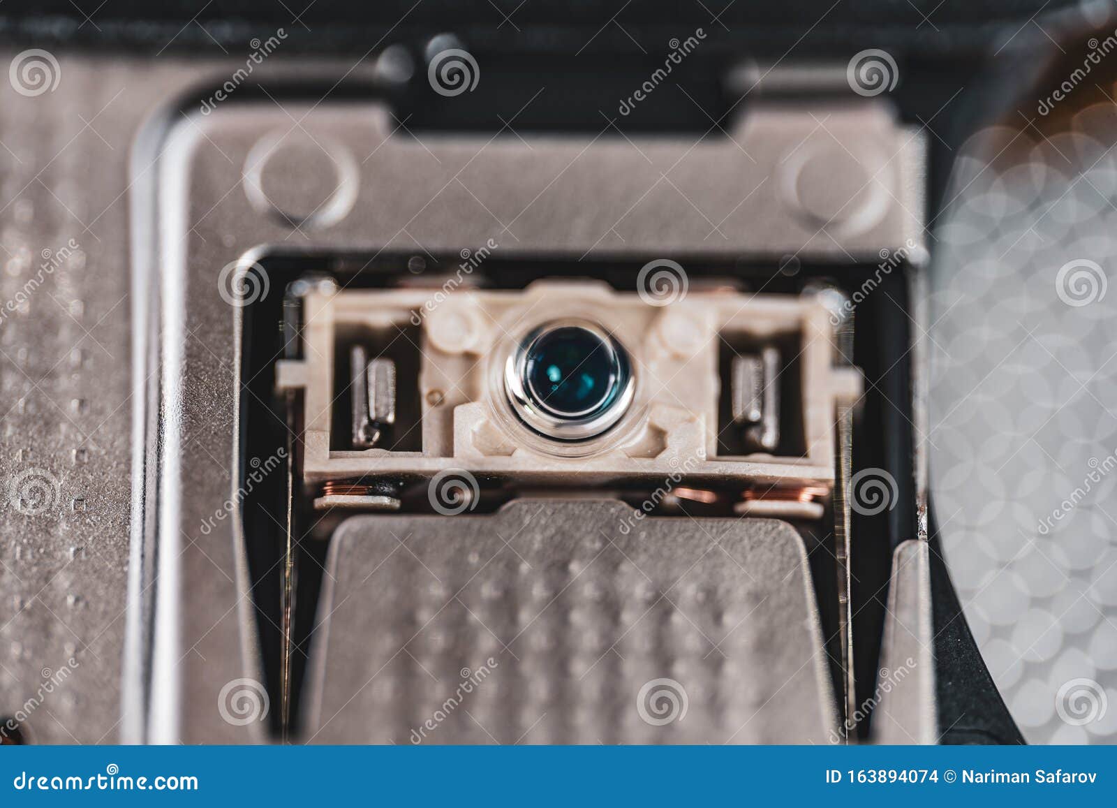 Laser Reader, DVD-RW Sensor Stock Photo - Image of copyspace, cdrw ...