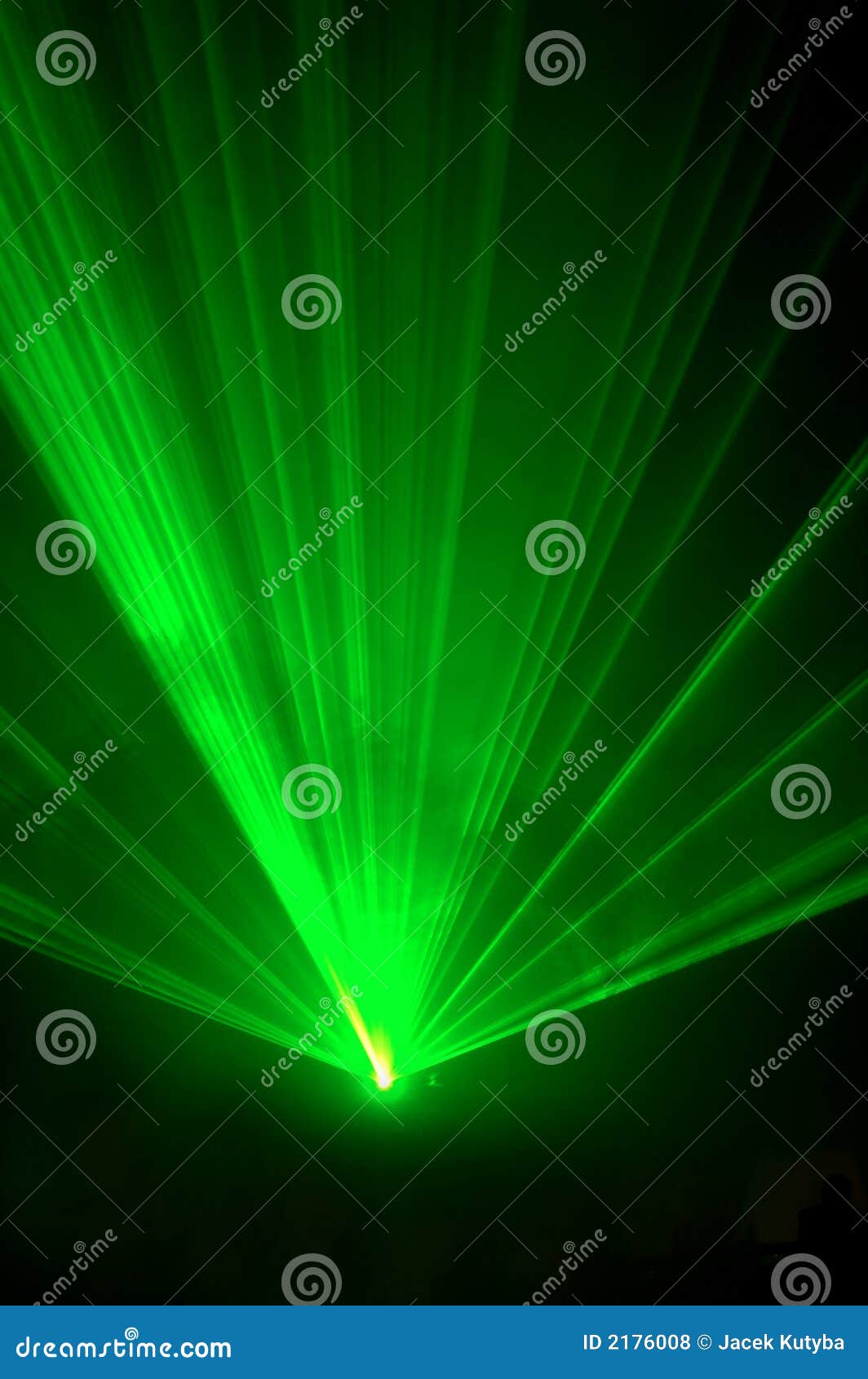 Laser verde 4 foto de stock. Imagem de verde, tecnologia - 2176008