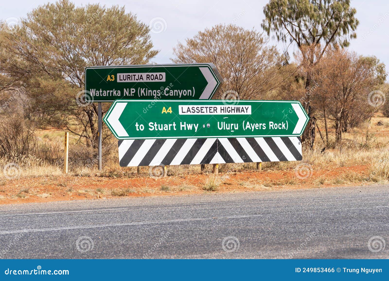 Lasseter Highway and Luritja Road Junction Stock Photo - Image of ...