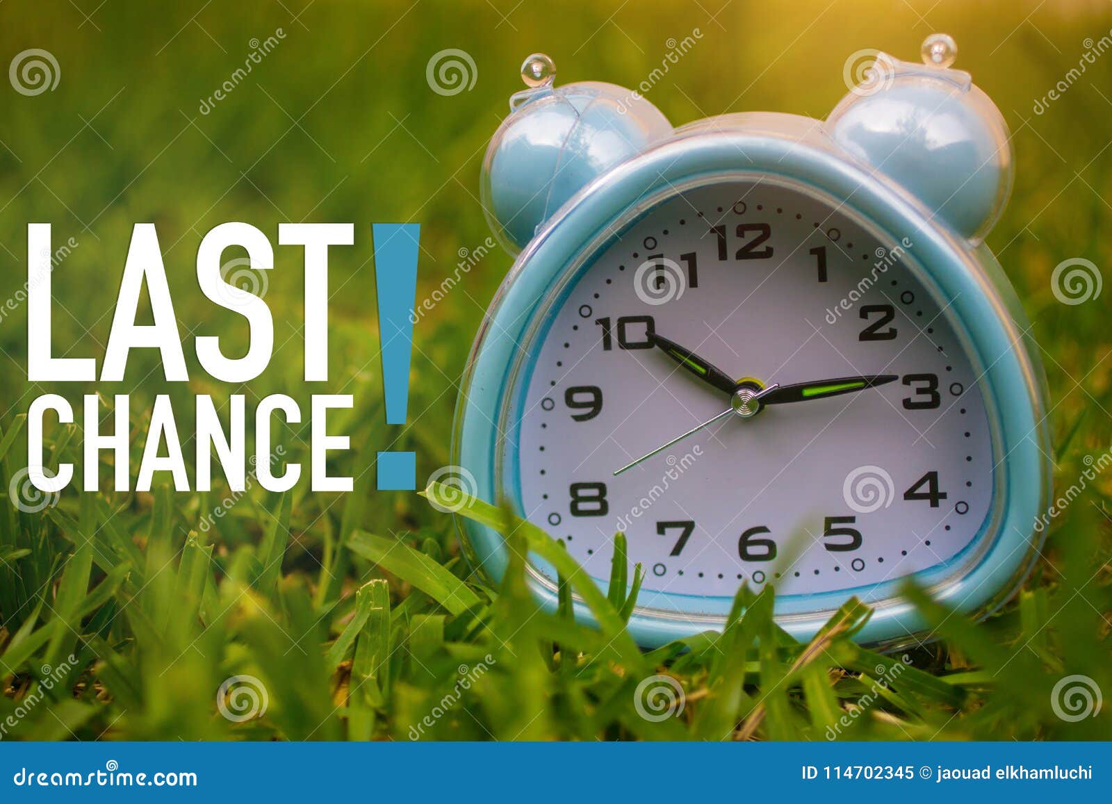Last Chance, Business Concept - Text Showing Last Chance with a Clock ...