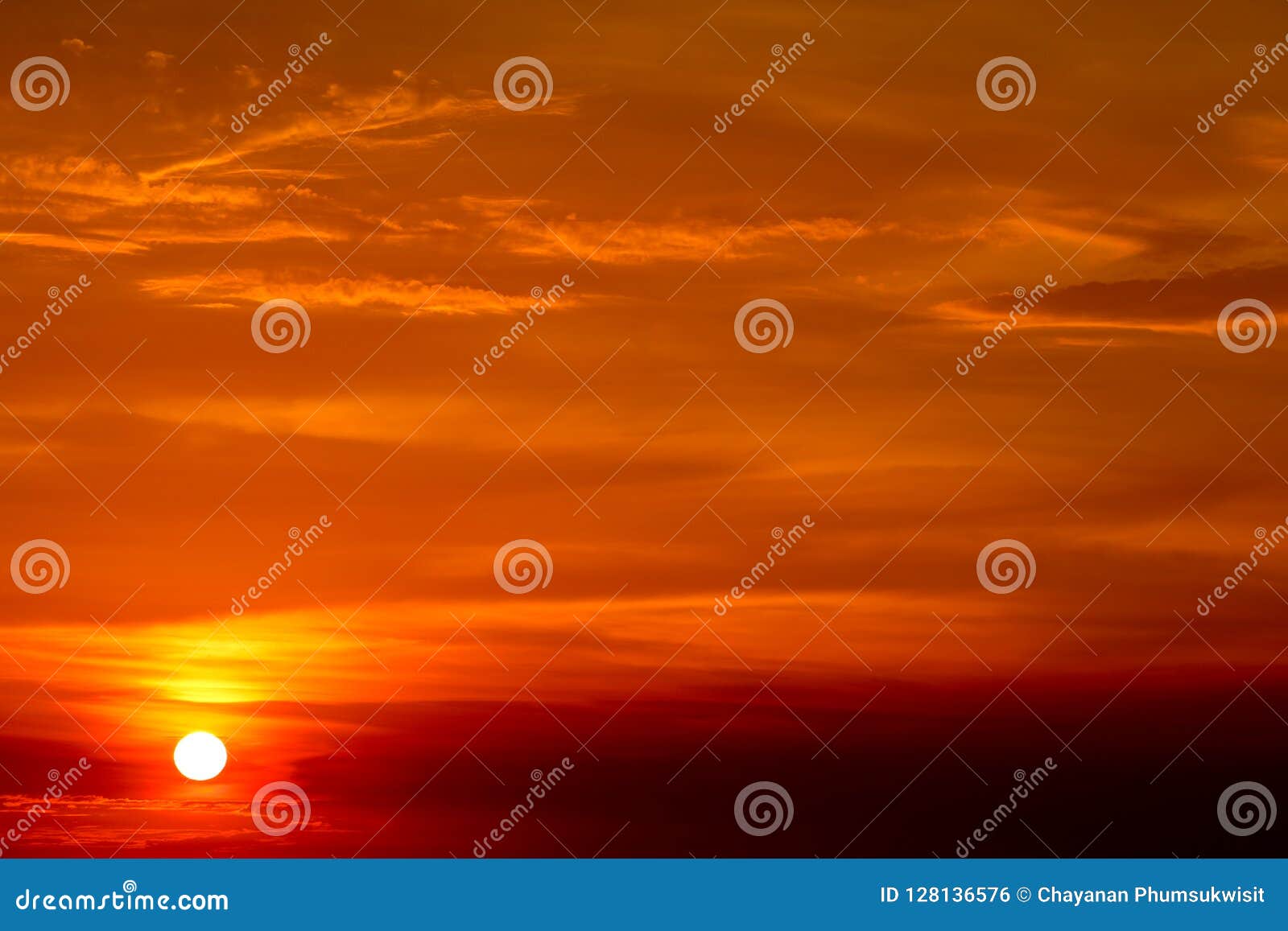 Last Light Sunset on the Red Cloud Sky Ray Around Sun Stock Photo ...