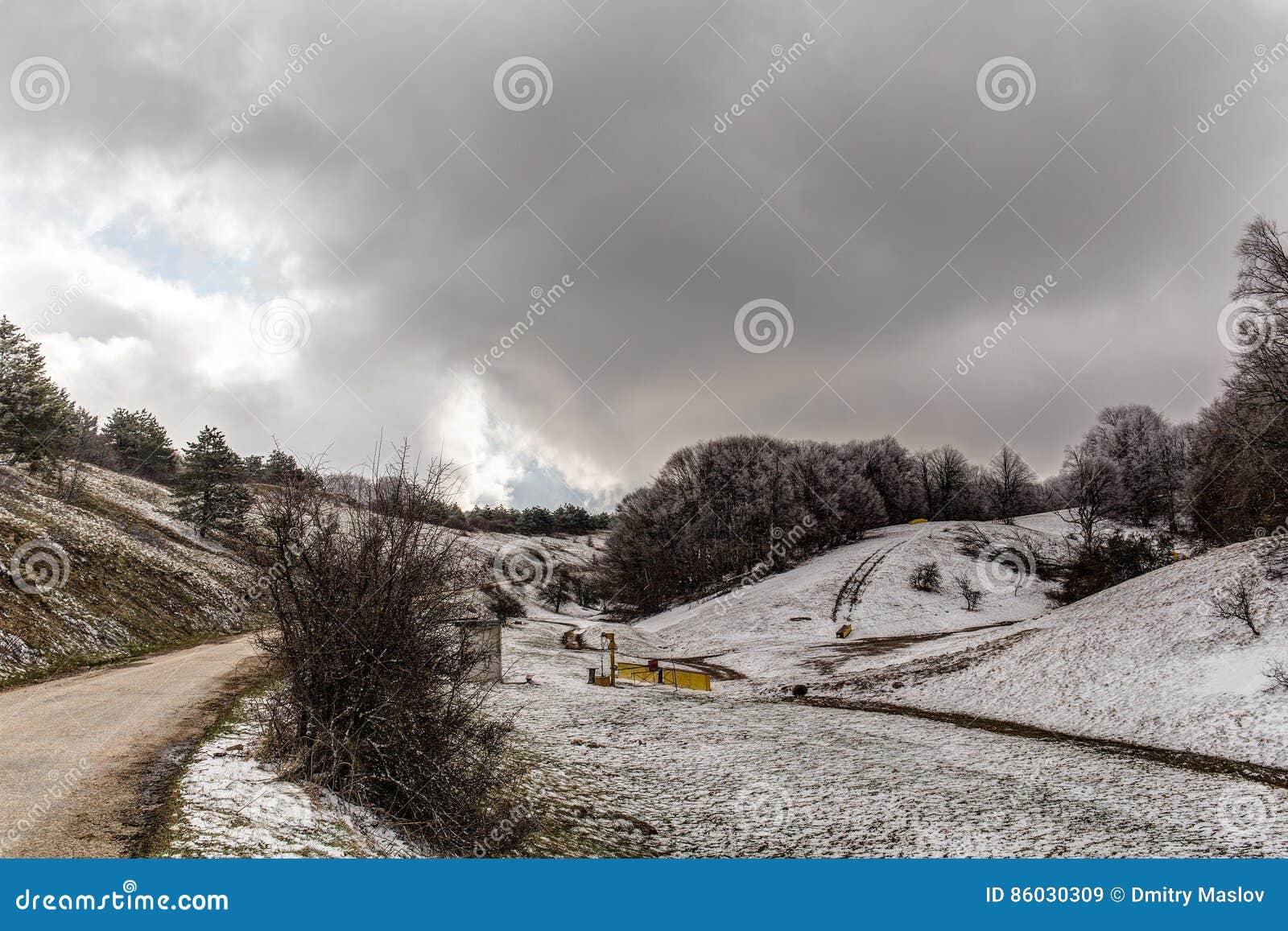 Last snow in the spring stock image. Image of beauty - 86030309