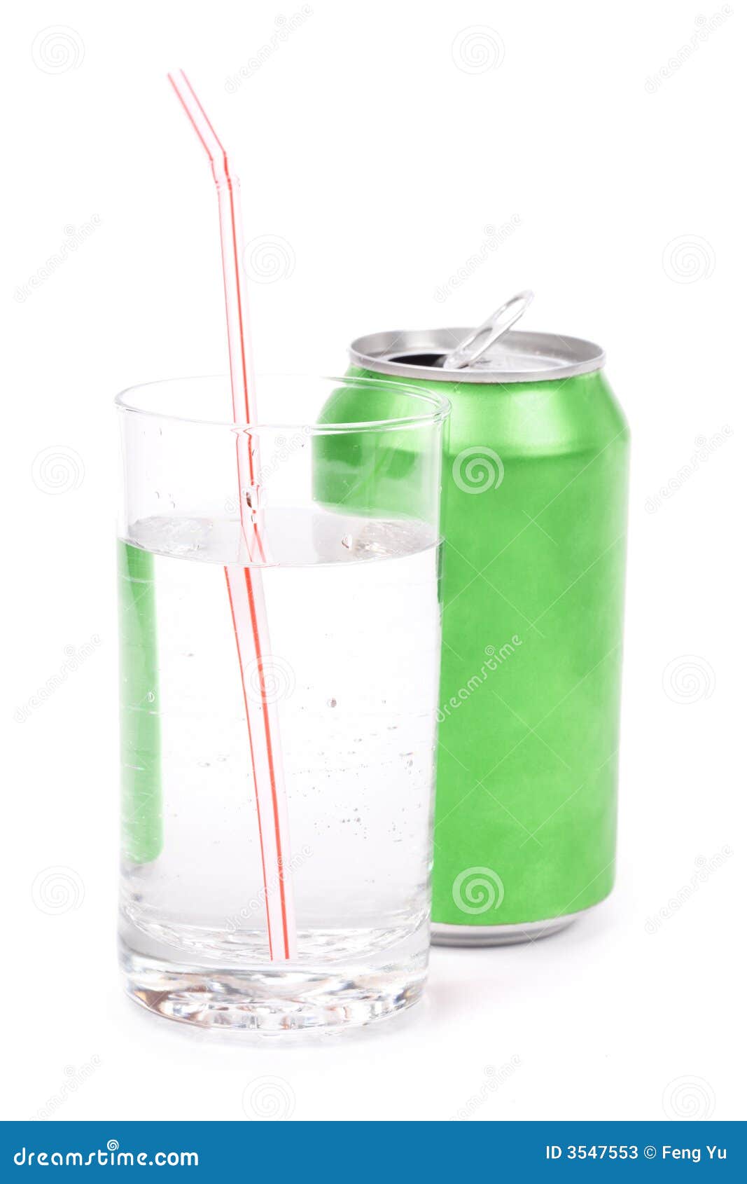 Lata E Vidro Verdes De Soda Imagem de Stock - Imagem de armazenamento ...
