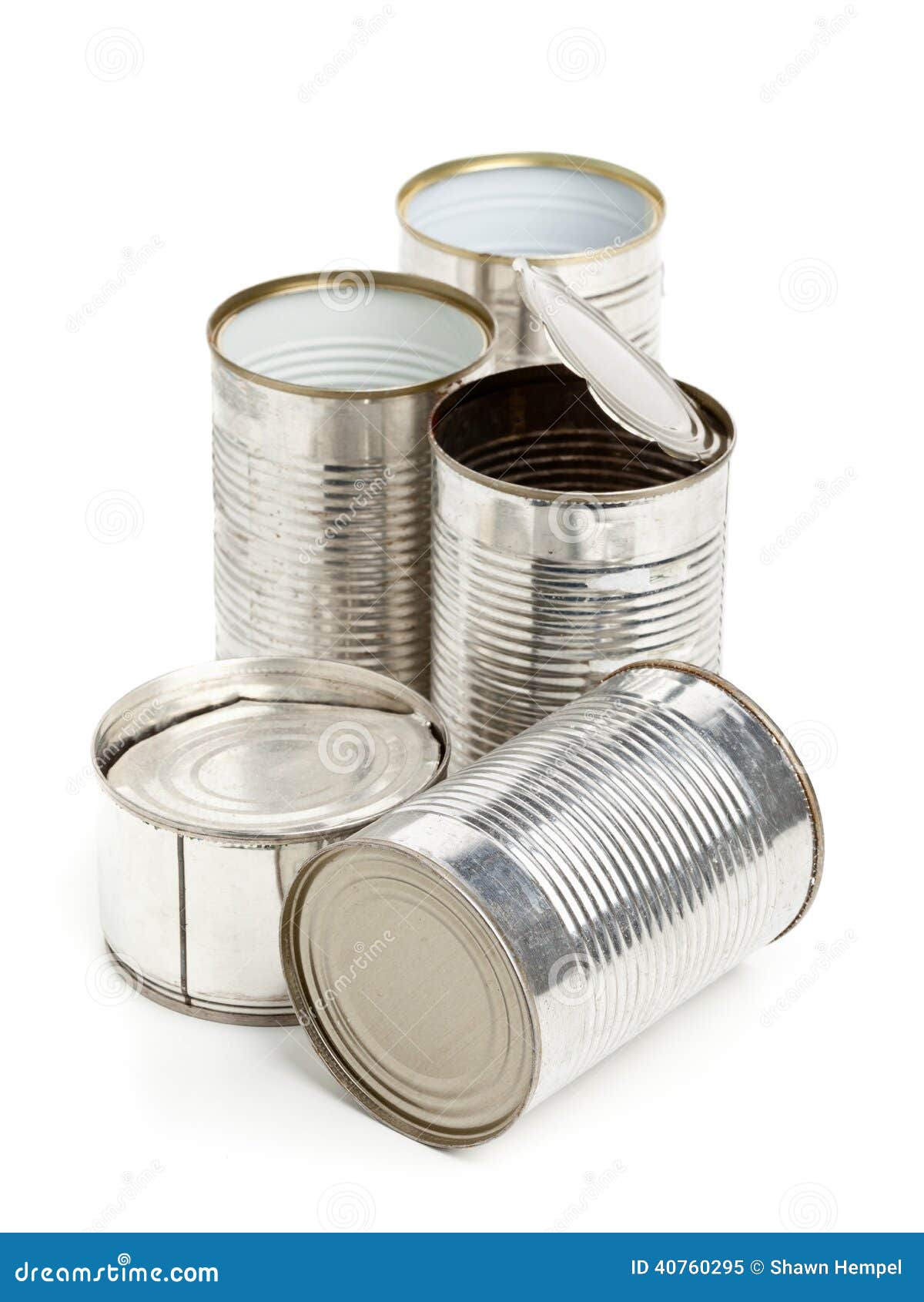 Latas de aluminio usadas imagen de archivo. Imagen de tapa - 40760295