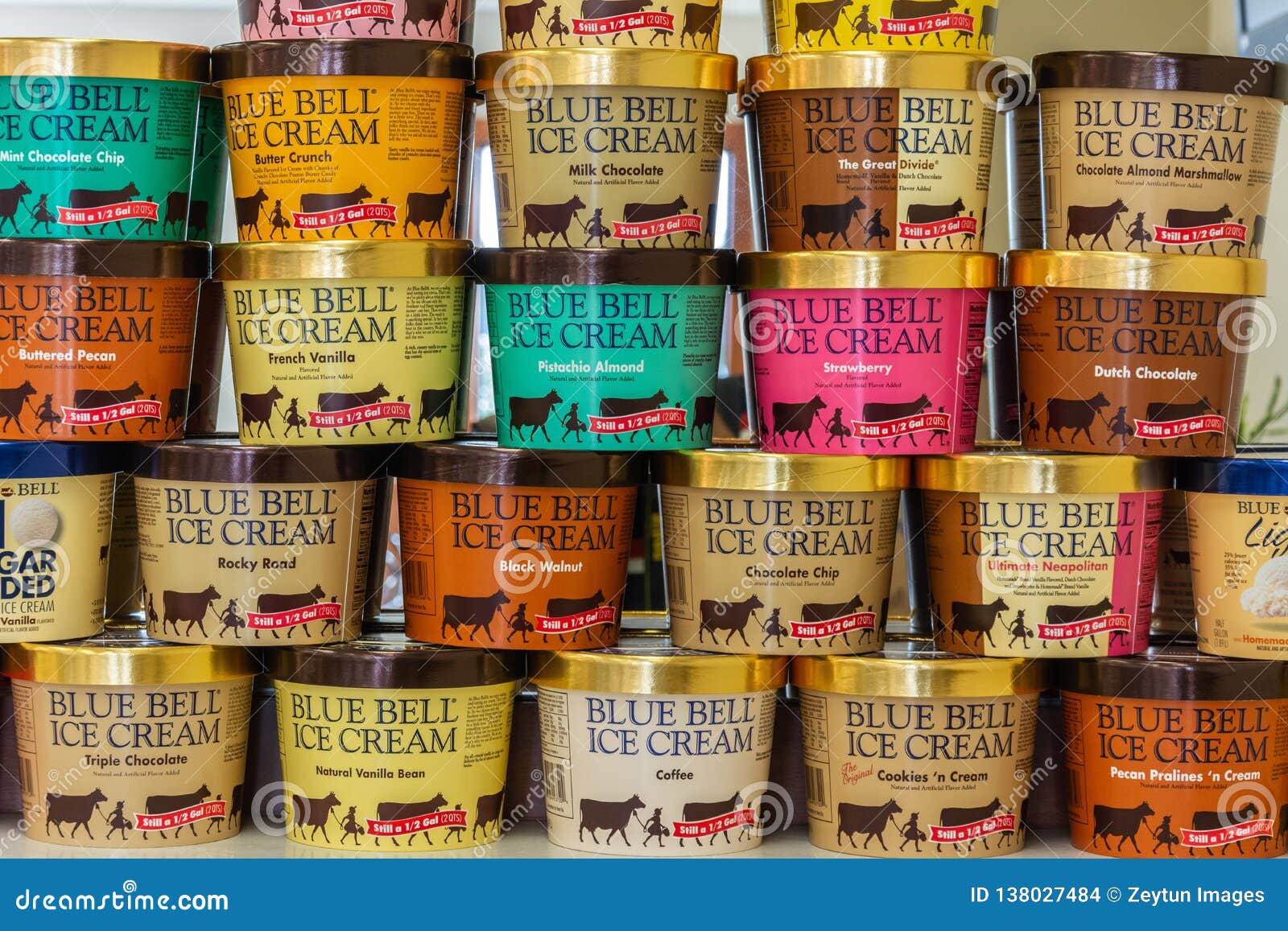 Latas De Helado Azul De Bell Imagen de archivo editorial - Imagen de ...