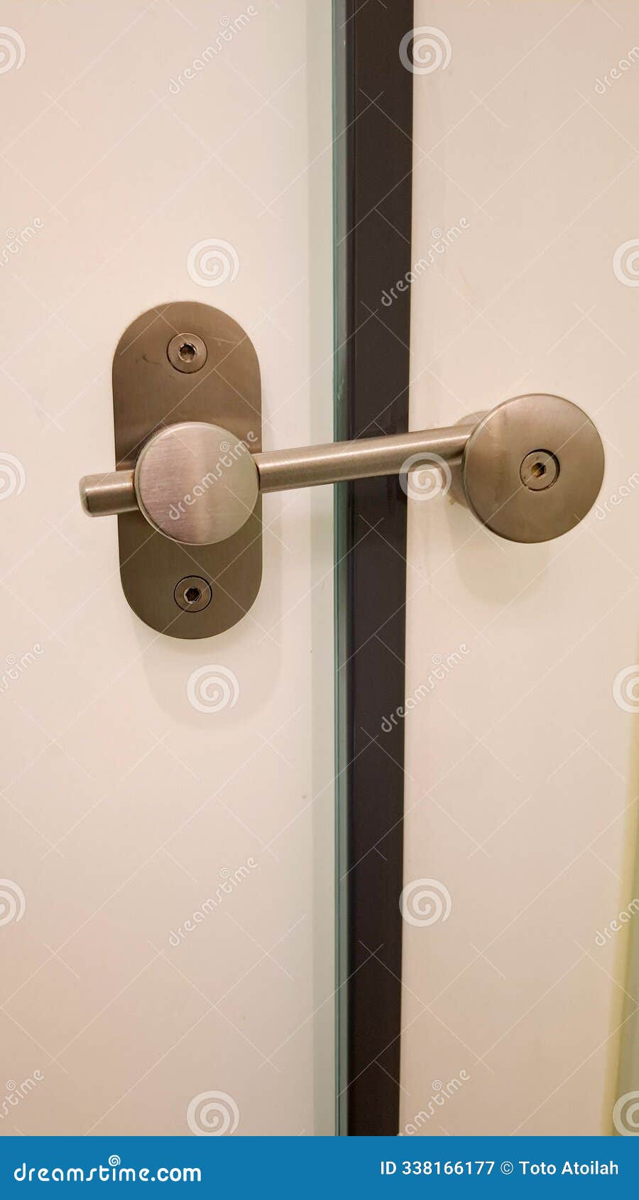 A Latch is a Type of Mechanical Fastener that Holds Two (or More ...