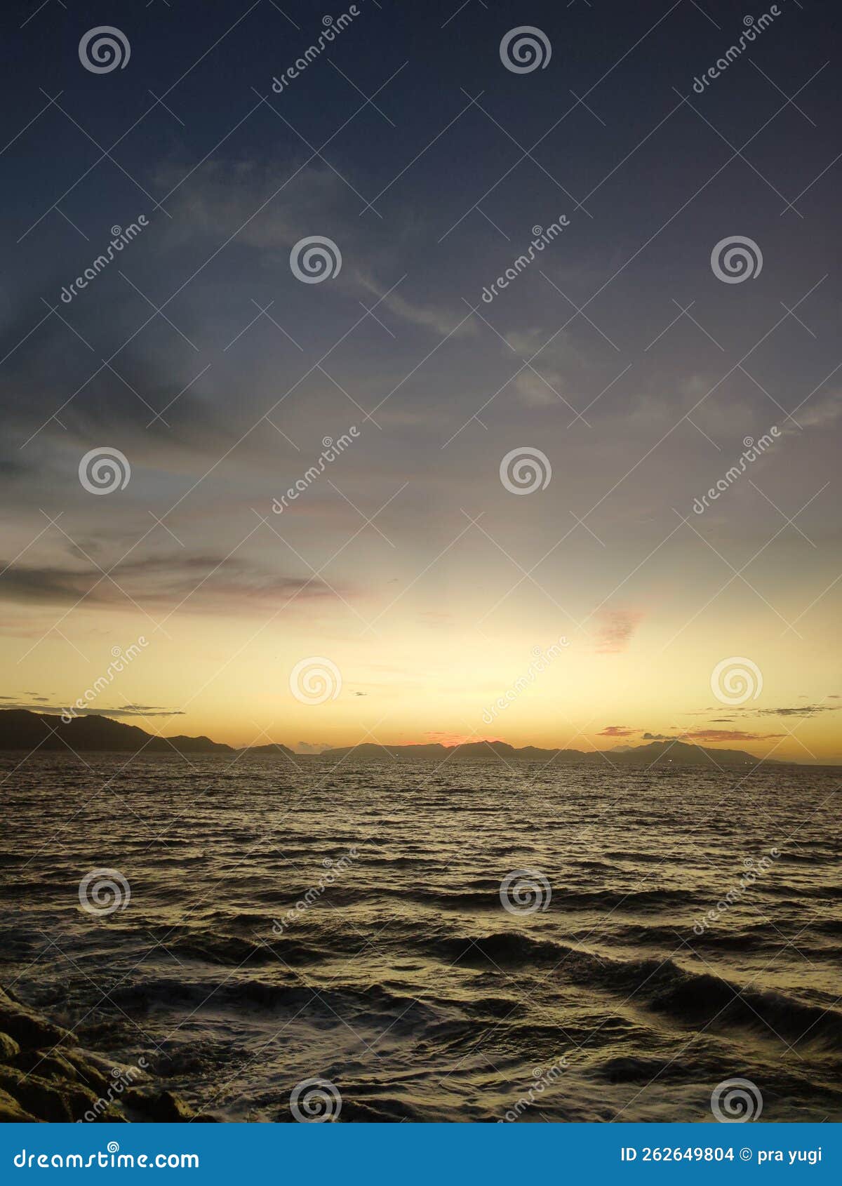 Late Afternoon in Beach Sea Stock Photo - Image of late, afternoon ...