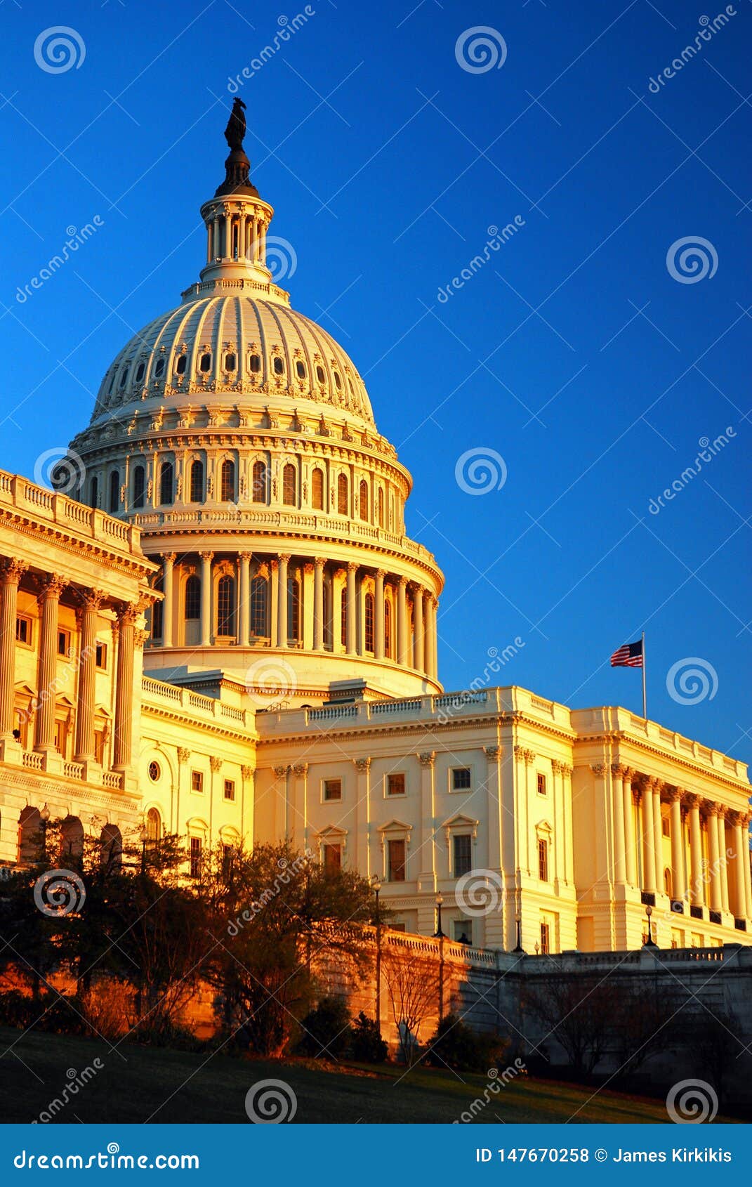 Late Afternoon Light on the US Capitol Stock Photo - Image of daytime ...