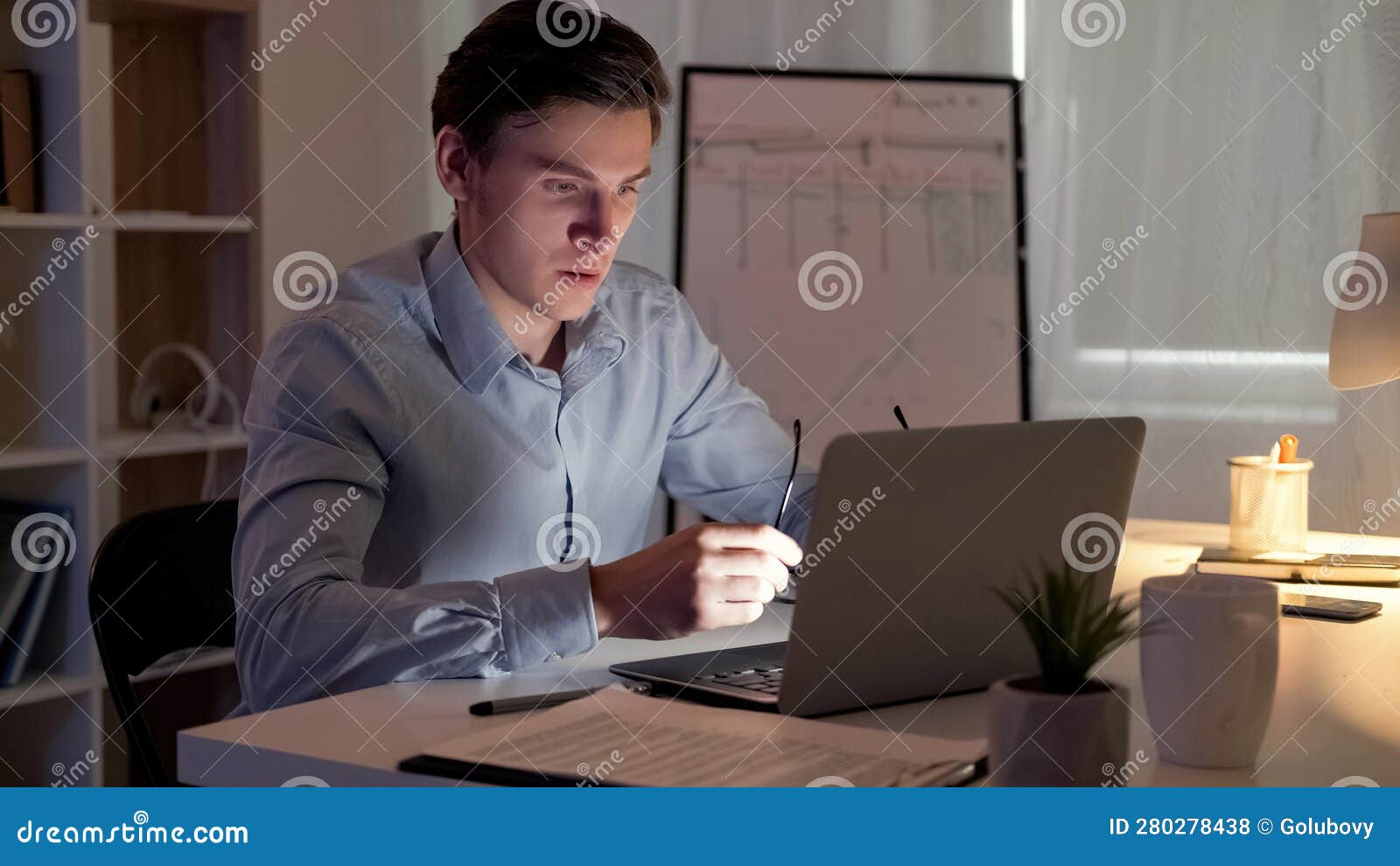 Late Work Shocked Man Computer Technology Laptop Stock Photo - Image of ...