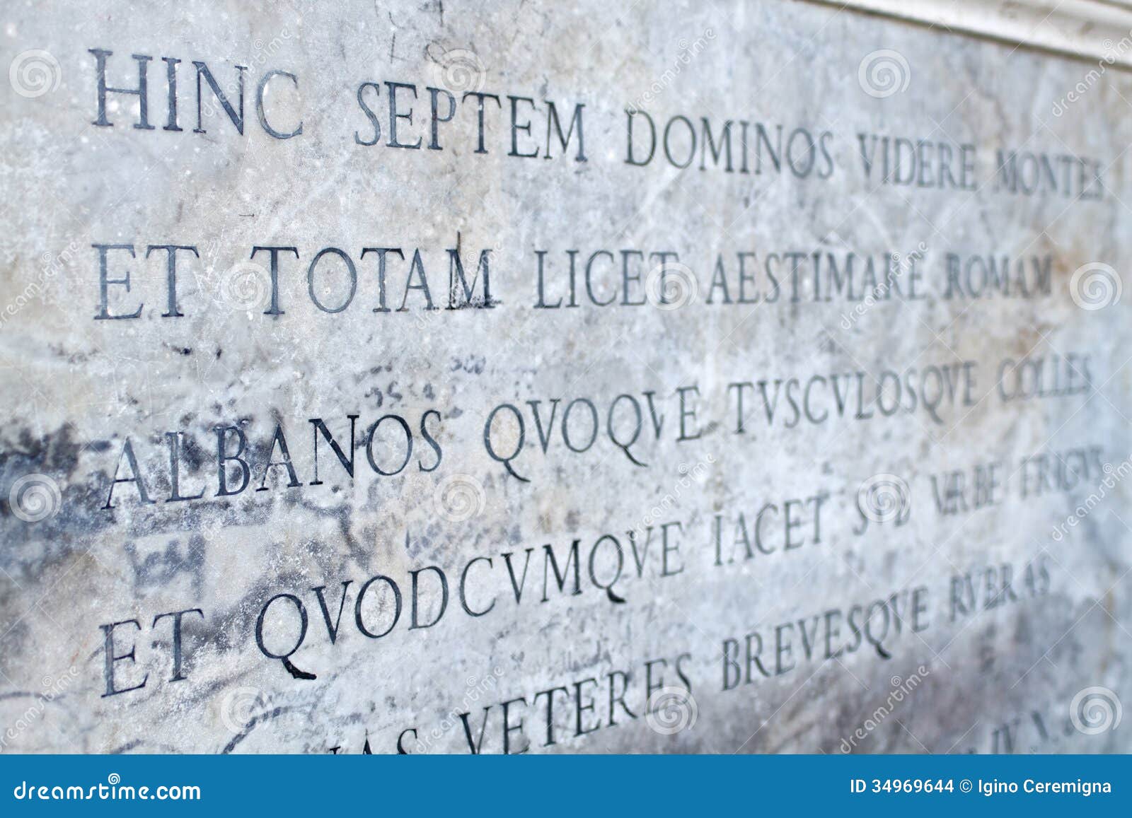 Latinsk skrift arkivfoto. Bild av speciell, utfall, monument - 34969644