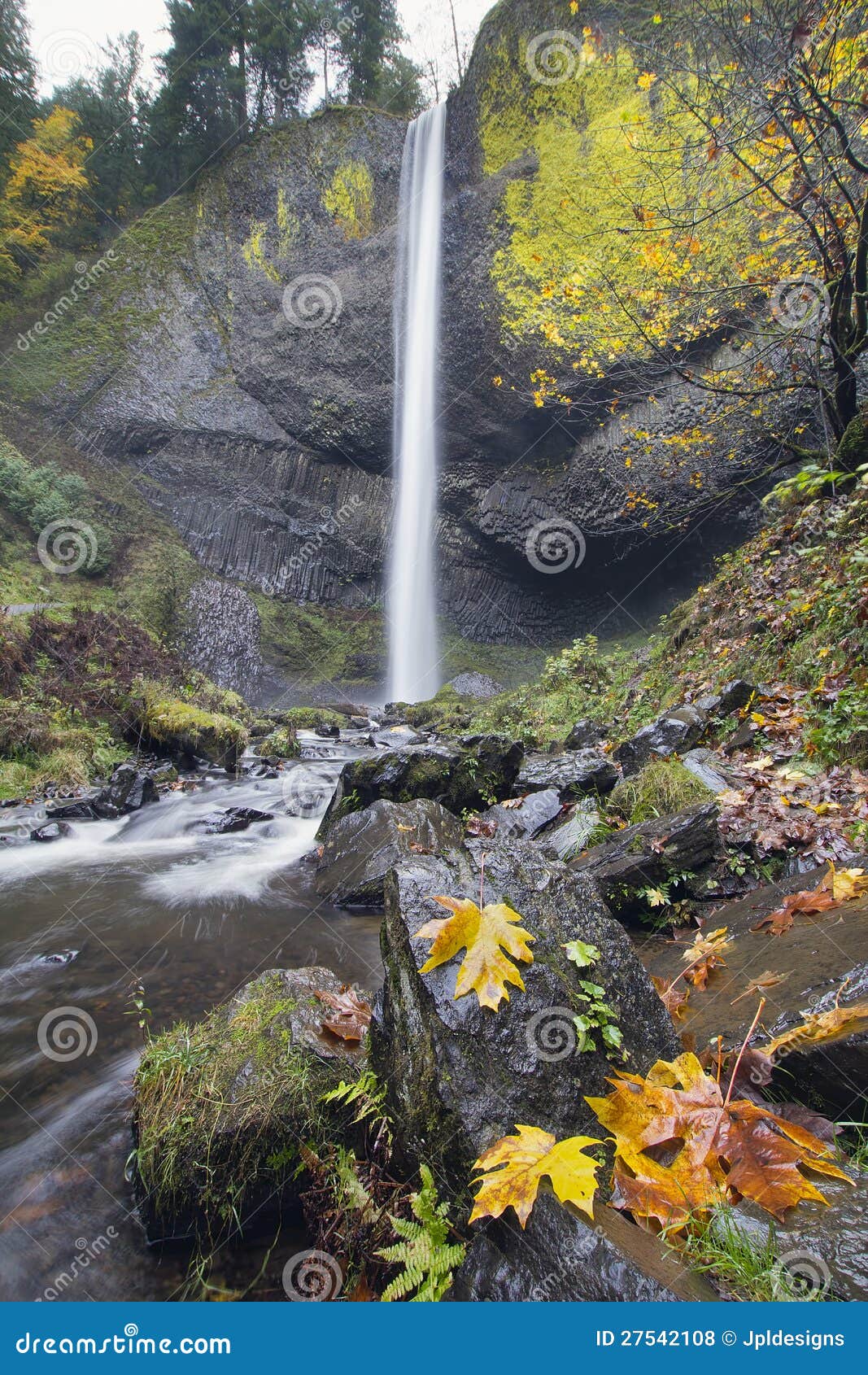 Latourell Falls Stock Photography | CartoonDealer.com #93767012