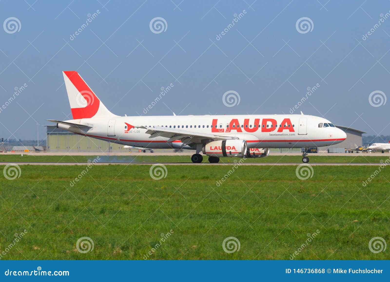 Lauda a 320 editorial stock photo. Image of airbus, airline - 146736868