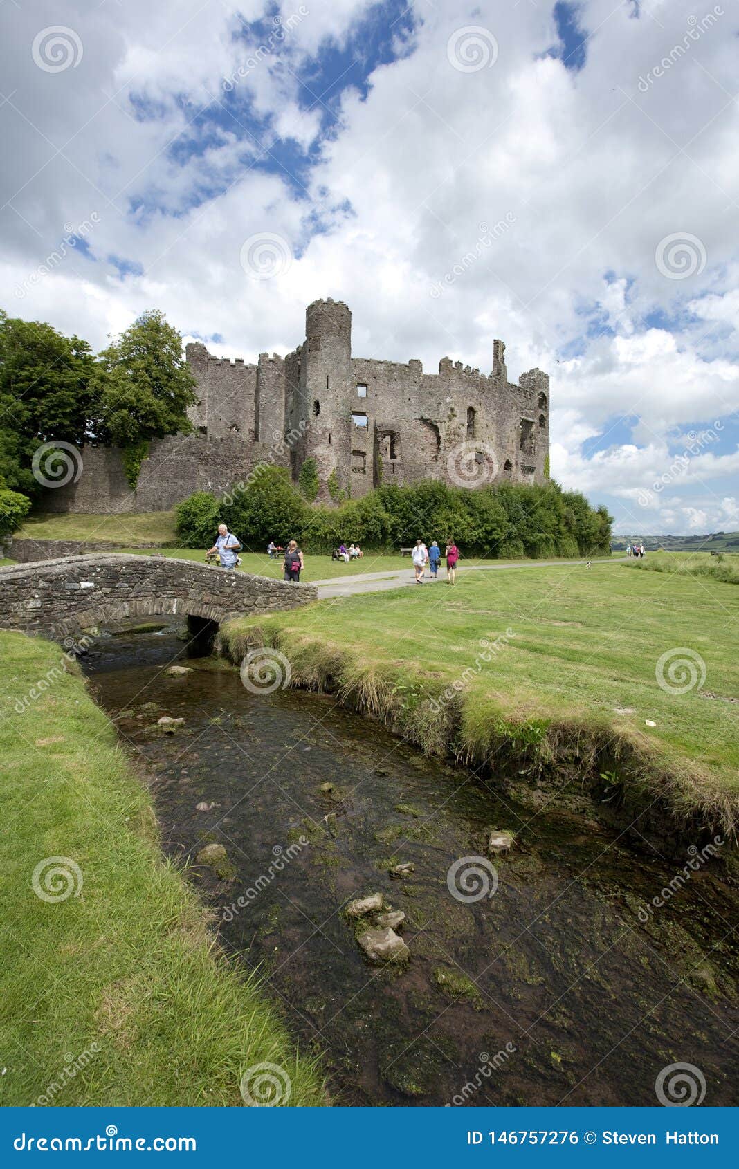 Laugharne, Wales, UK, July 2014, View of Laugharne Castle Editorial ...