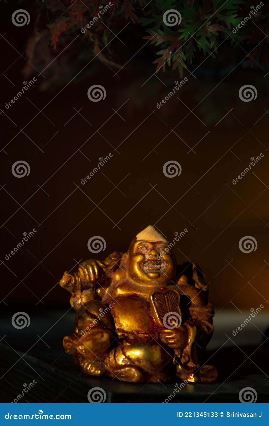 Laughing Buddha Statue on Under the Tree. Statue of Laughing Buddha ...