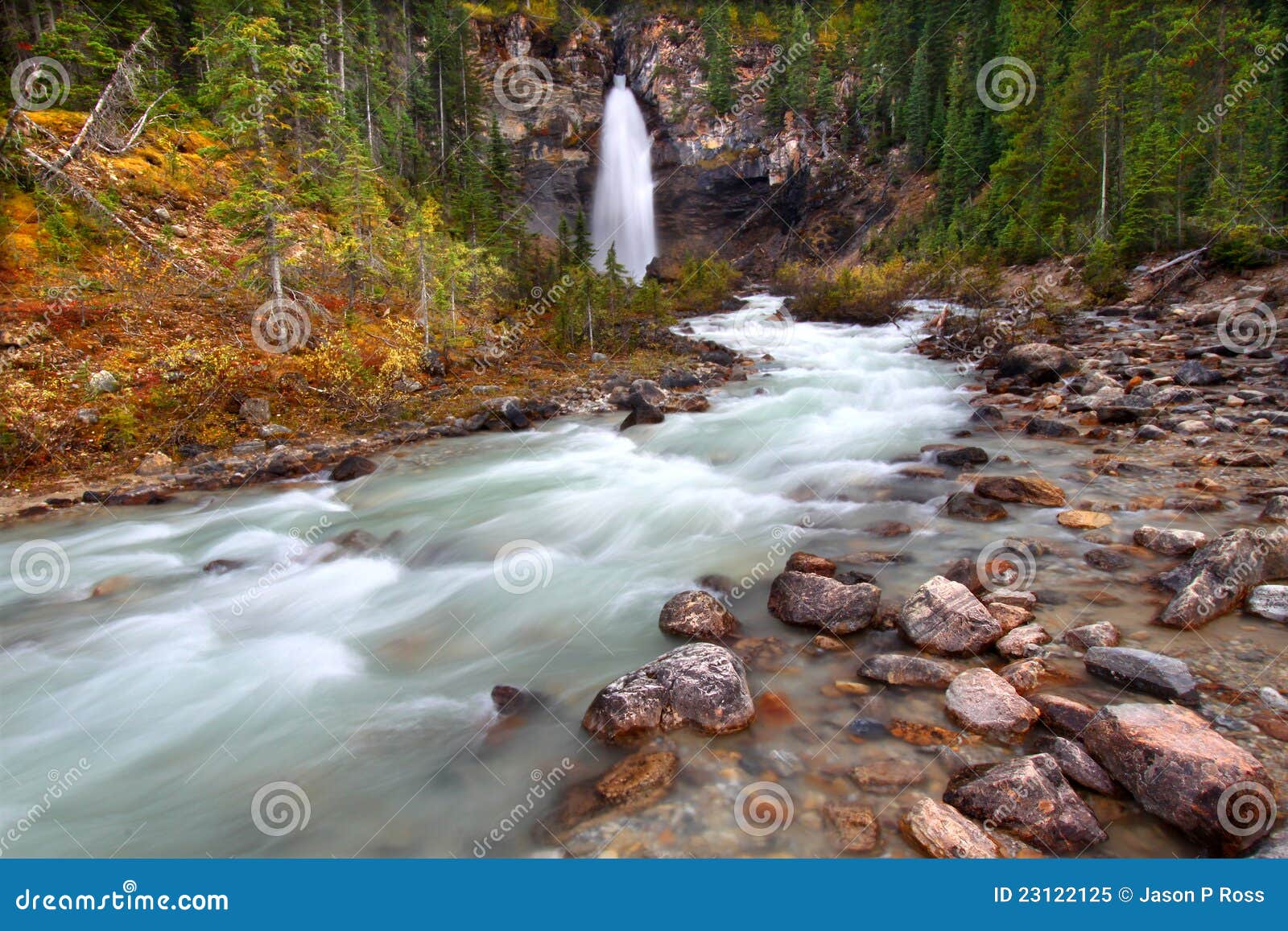 Laughing Falls - Yoho National Park Stock Image - Image of awesome, geology: 23122125
