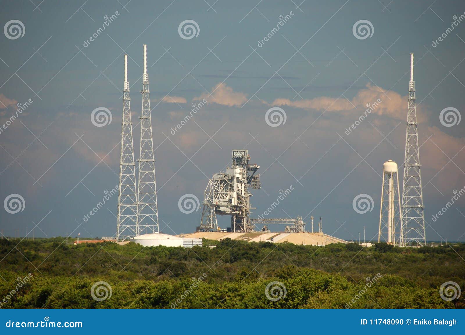 Launch Pad stock photo. Image of discovery, center, launch - 11748090