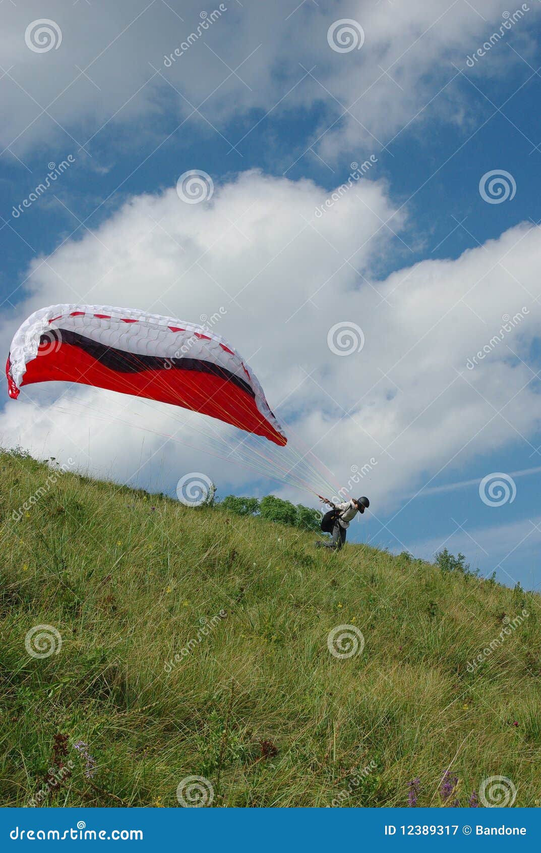 Launching paraglide stock image. Image of hill, adrenaline - 12389317