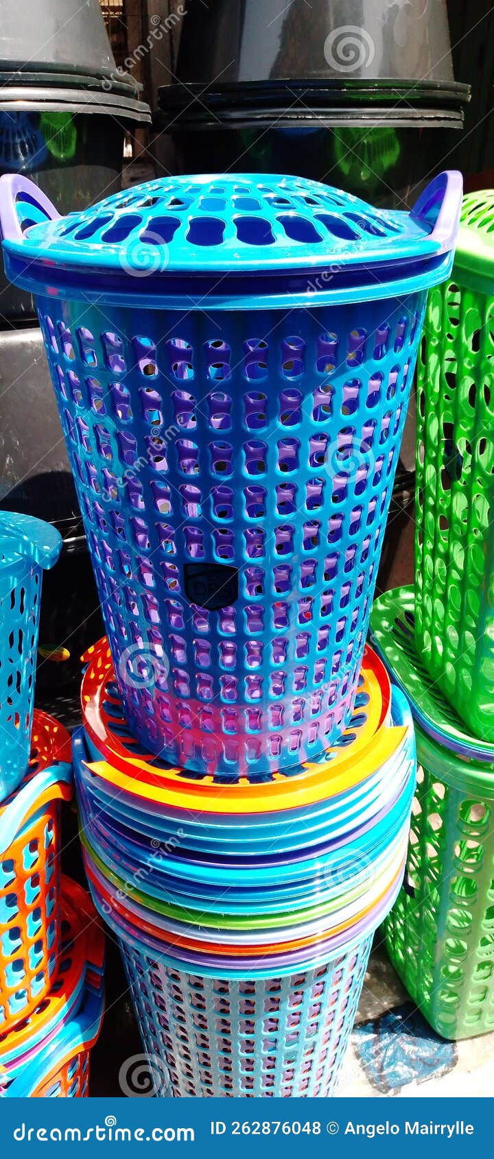 Plastic Busket Stock Photo | CartoonDealer.com #85155360