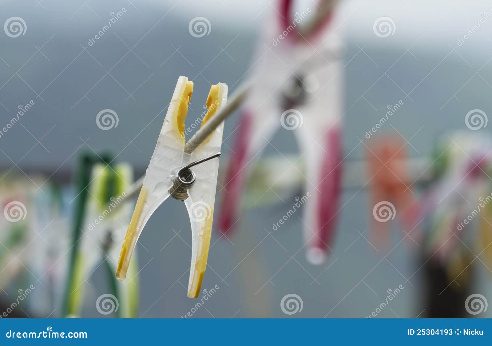 Laundry clips stock image. Image of plastic, water, shape - 25304193