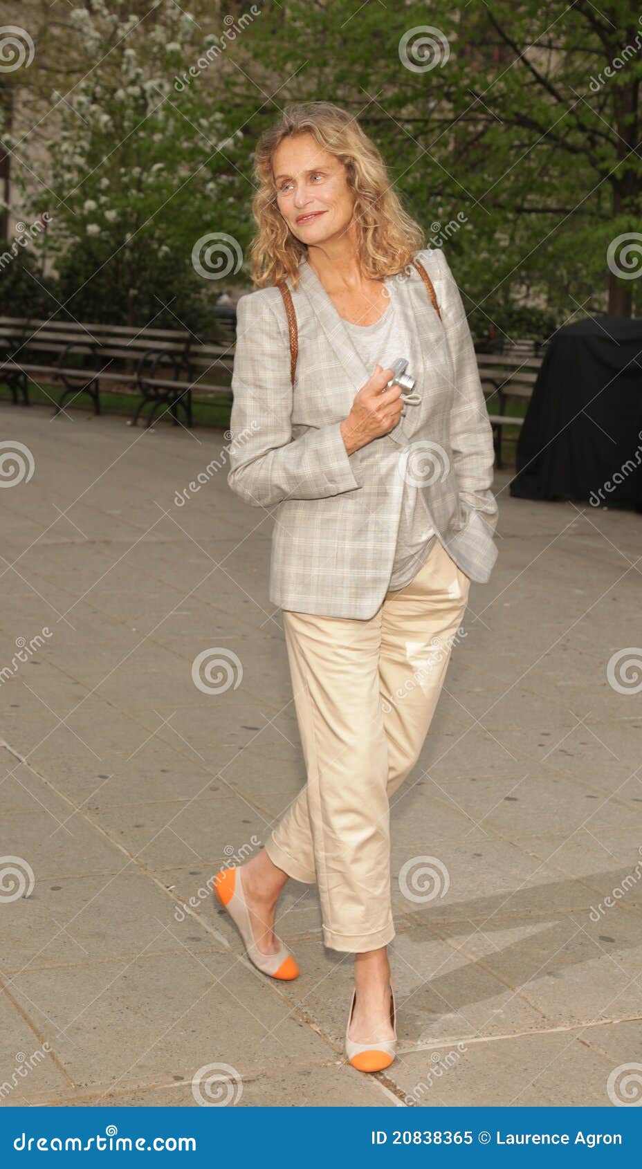 Lauren Hutton Ex-super Model Editorial Image - Image of beige, party ...