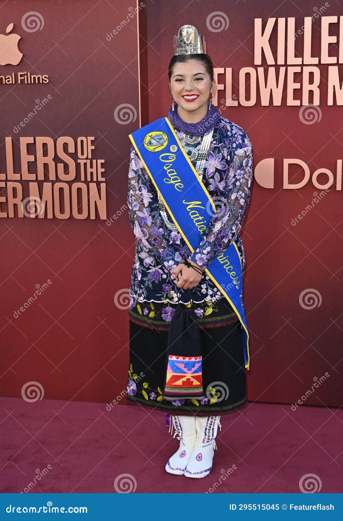 Lauren Lulu Goodfox editorial image. Image of celebrity - 295515045