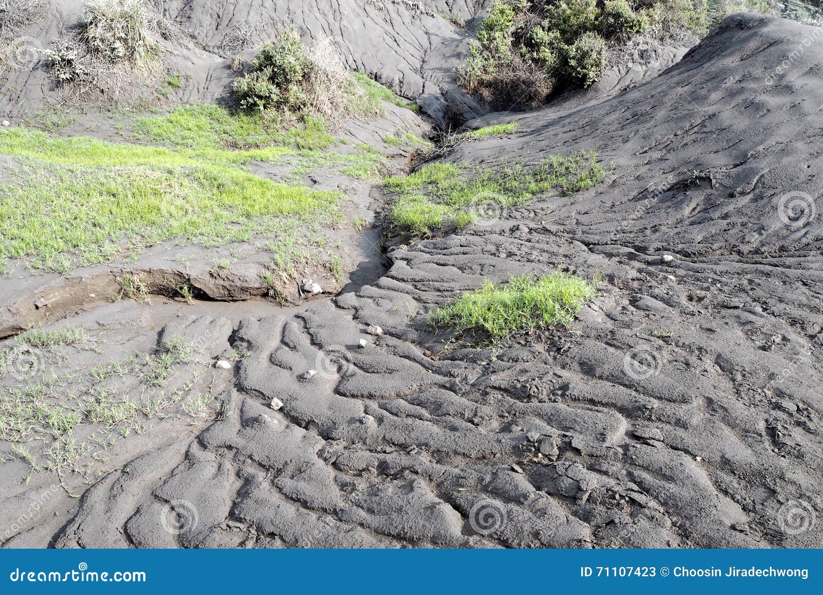 Lava fría imagen de archivo. Imagen de roca, cubo, primer - 71107423