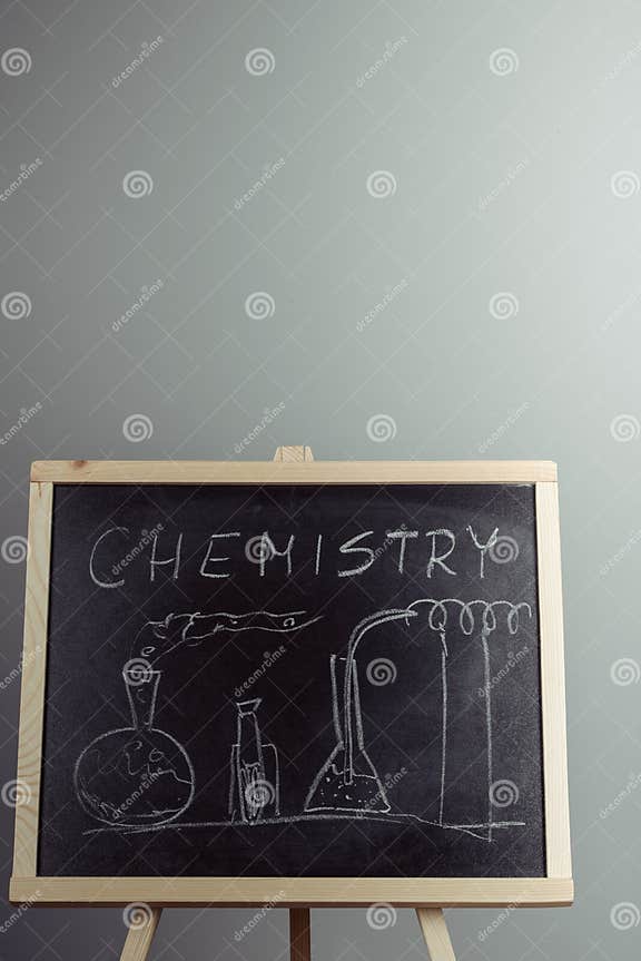 Lavagna Con La Formula Chimica Illustrazione di Stock - Illustrazione ...