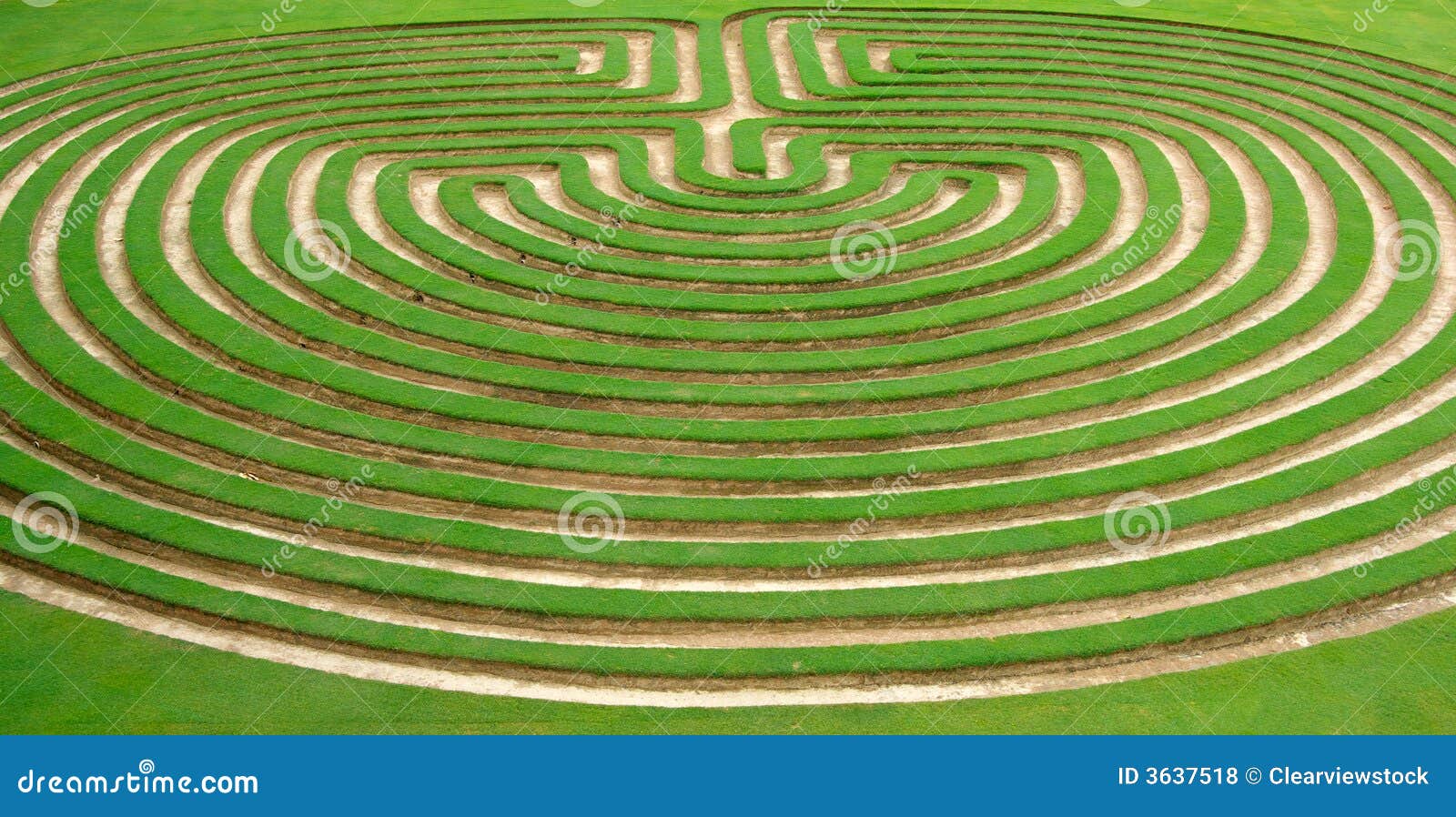 Lawn or grass Garden maze stock photo. Image of maze, landscape - 3637518