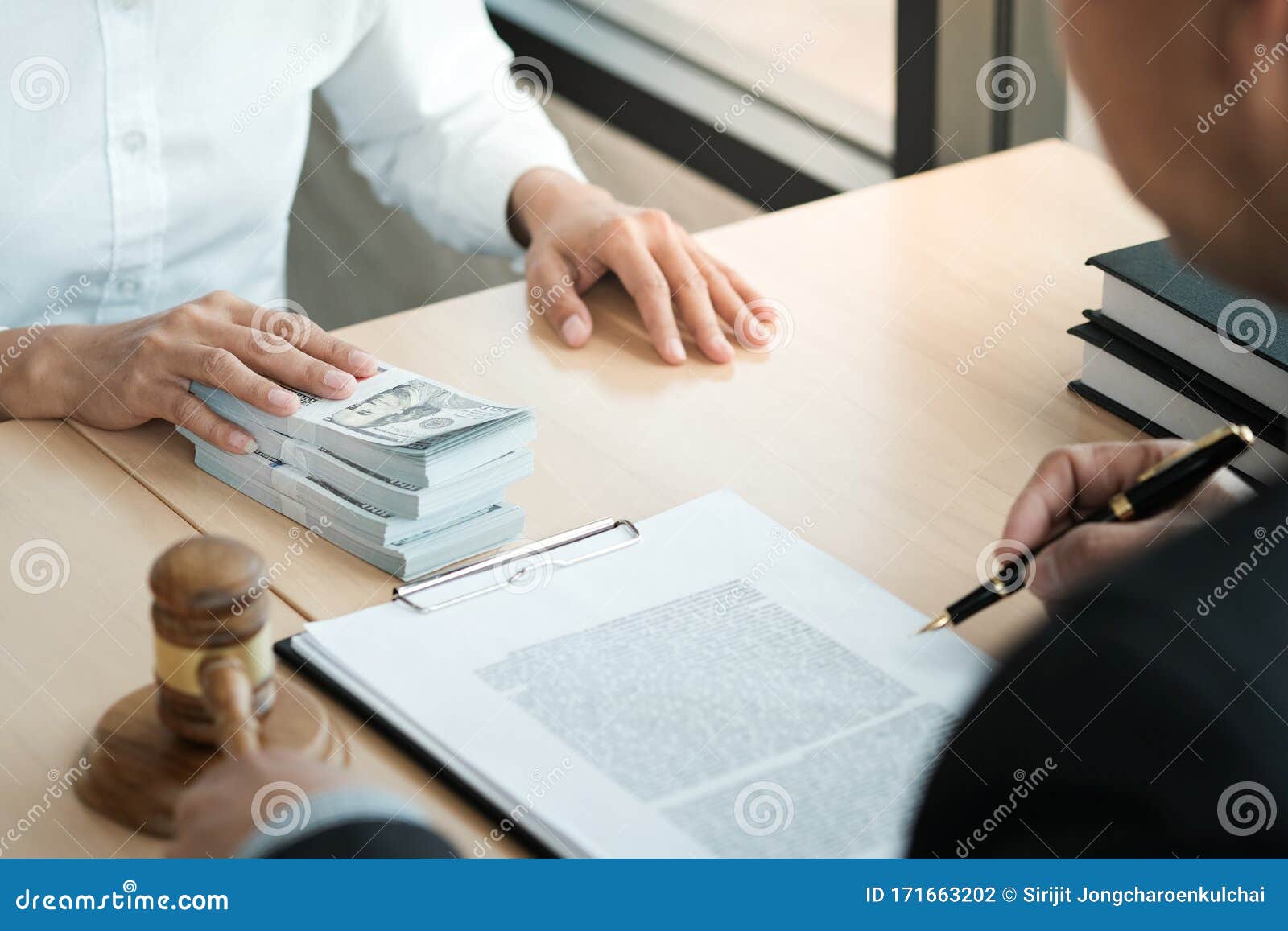 Lawyer Auction Bid Sale Judgment Mallet with Judge. Auctioneer Knocking ...