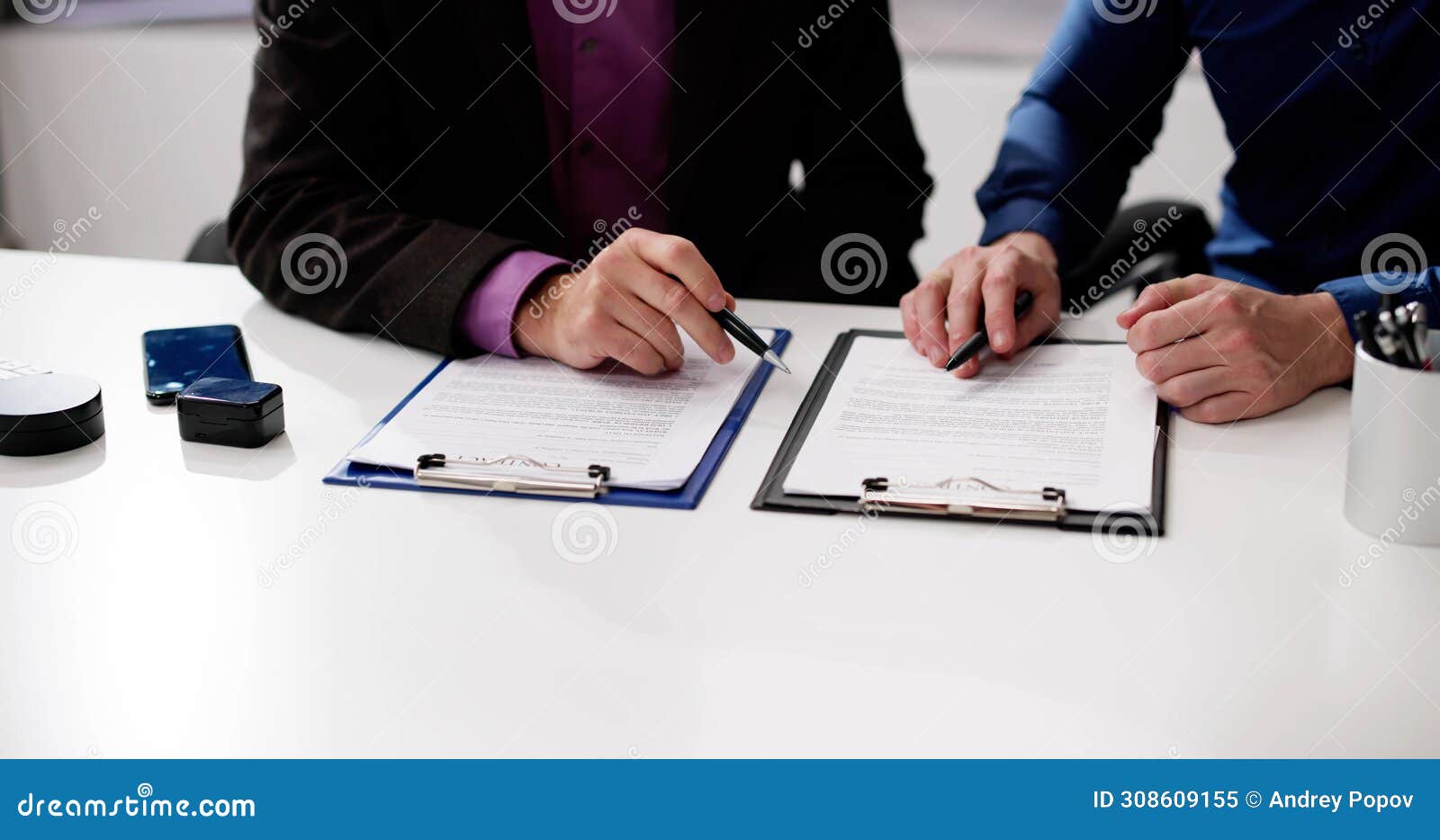 Lawyer People Review Document before Signing Stock Image - Image of ...