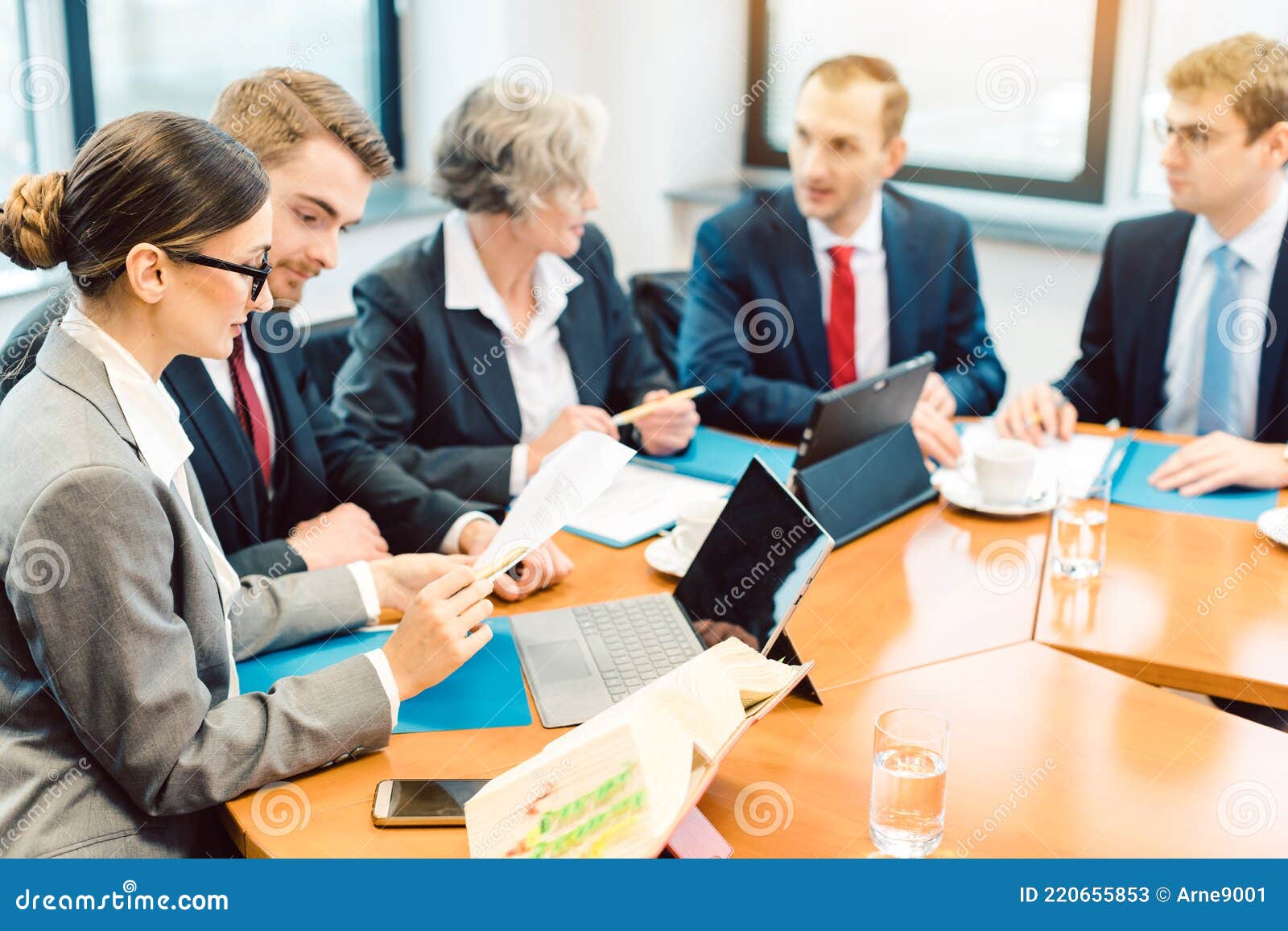 Lawyer Teams Negotiating an Agreement Stock Image - Image of teamwork ...